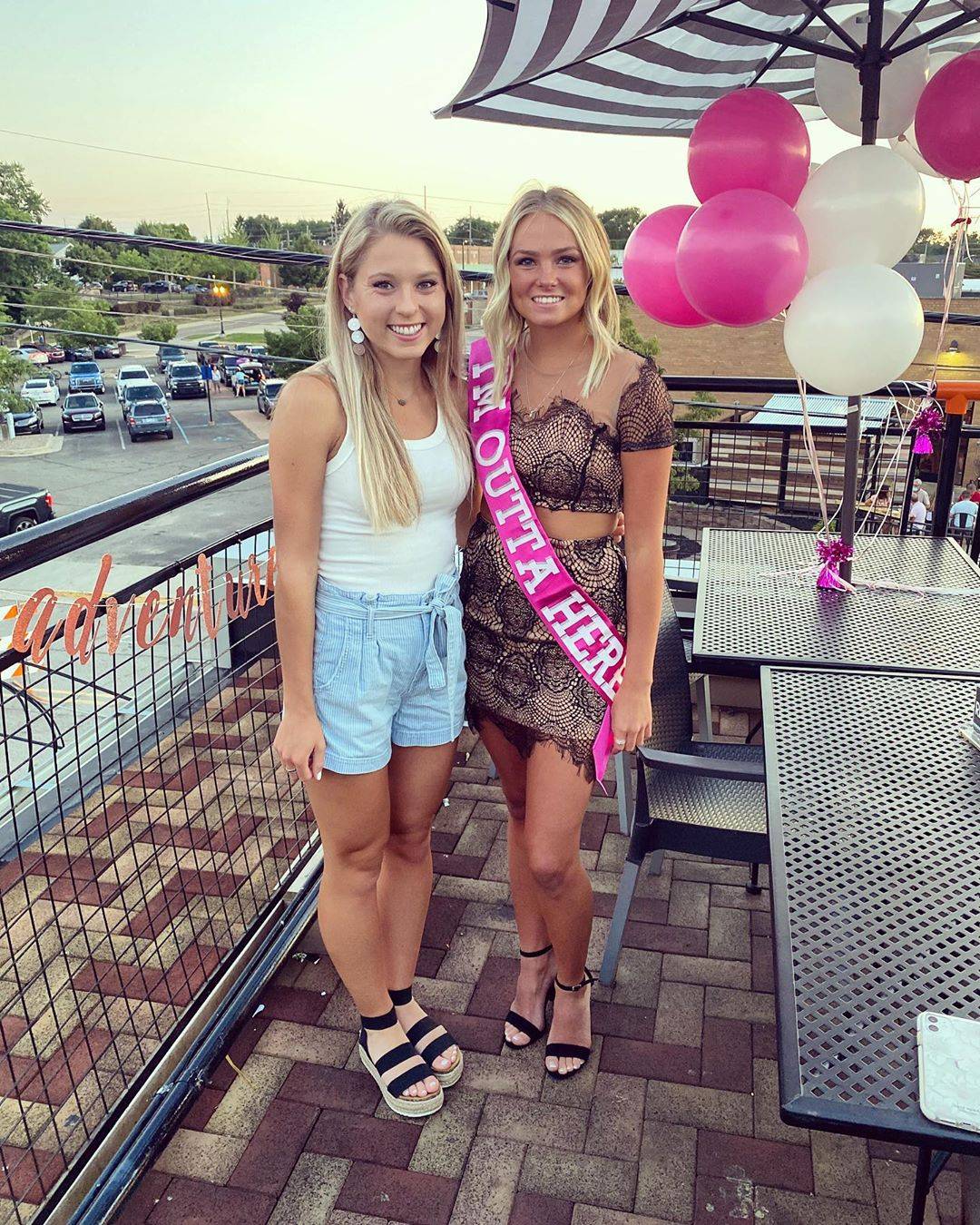 Shes leaving | Scrolller