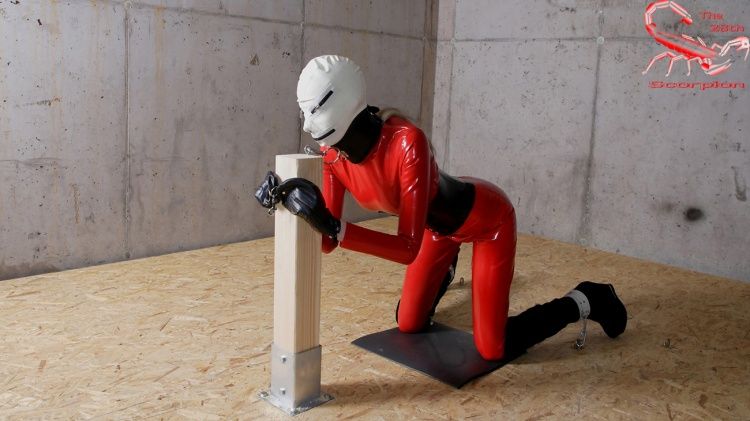 Shine latex bondage | Scrolller