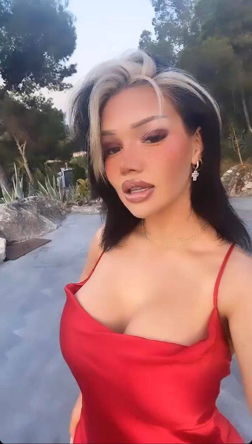 Shirin im Kleid 👀 | Scrolller