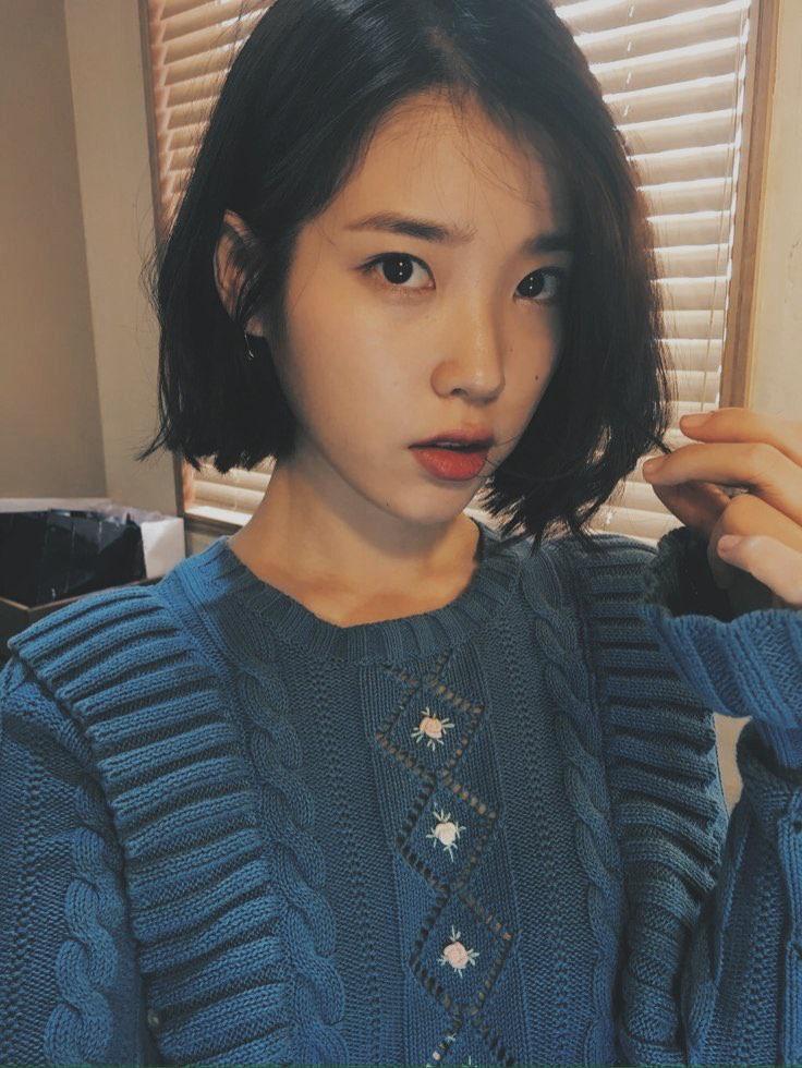Short haired IU 💜 | Scrolller