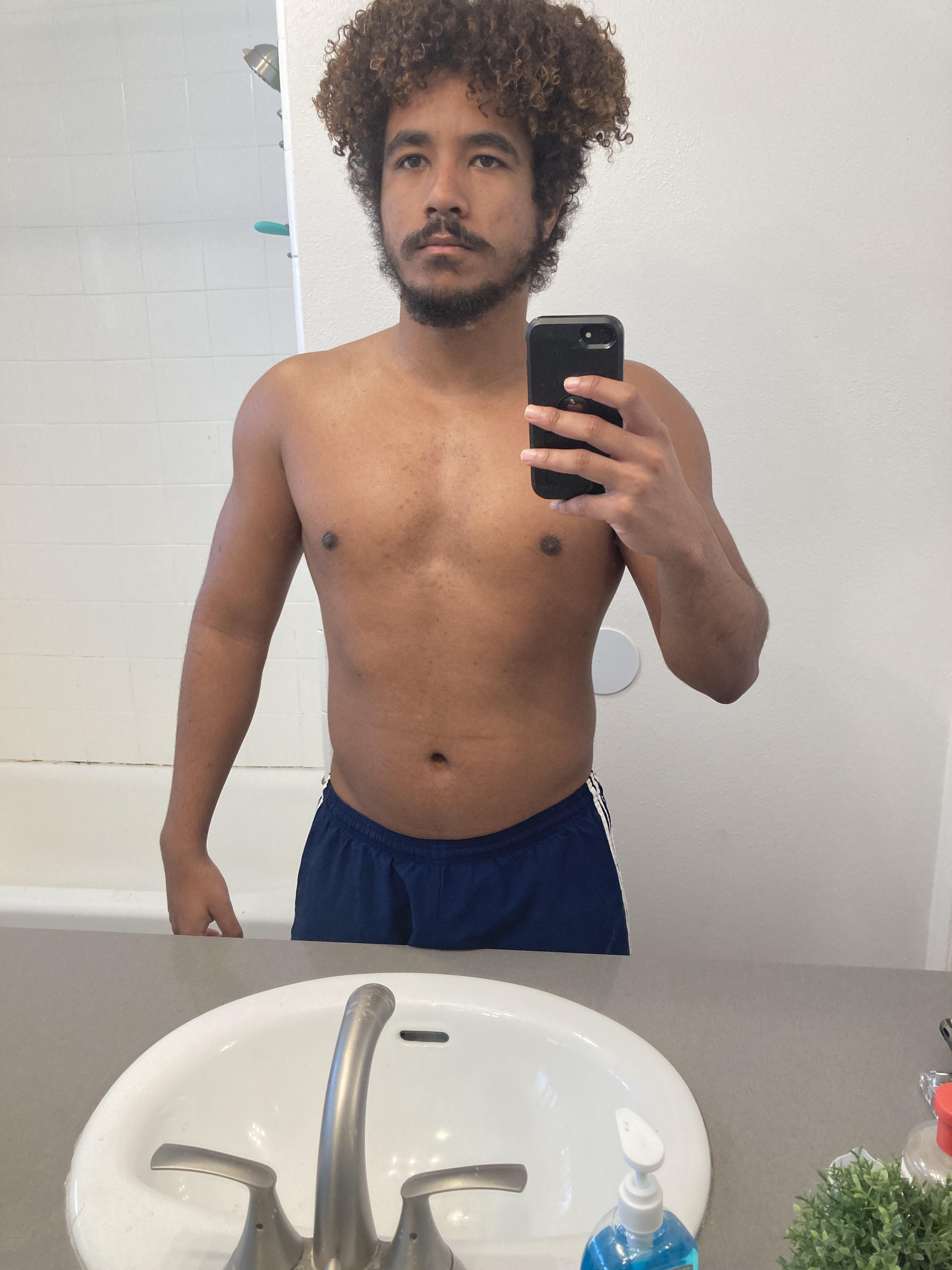 Should I keep bulking or should I start cutting? | Scrolller