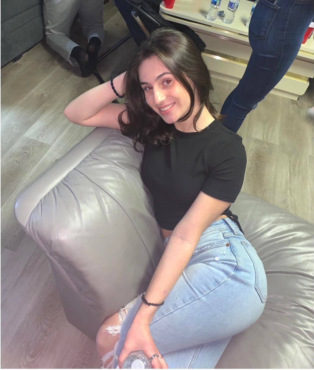 Should I try to pipe her? | Scrolller