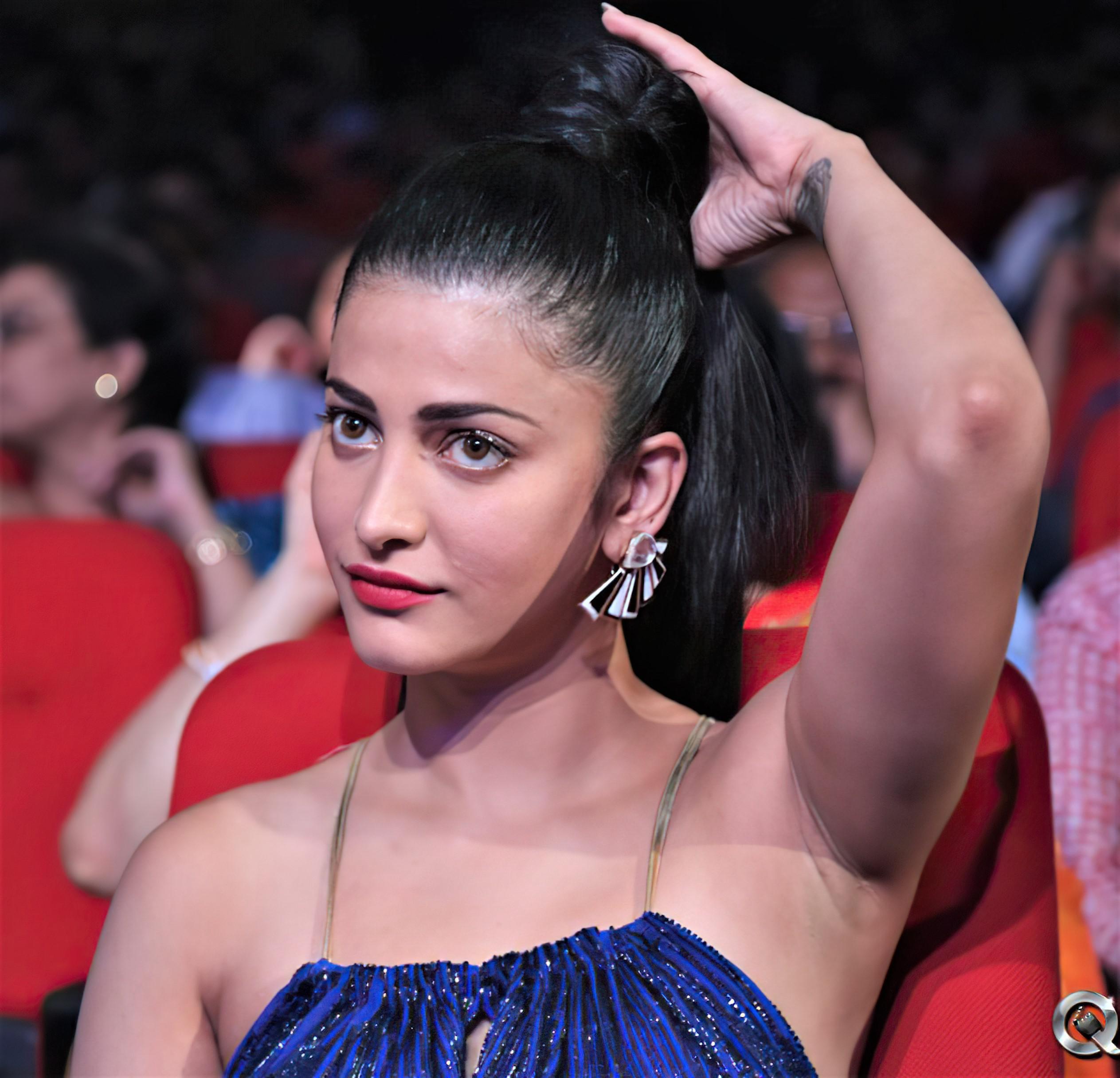 Shruti Hassan | Scrolller