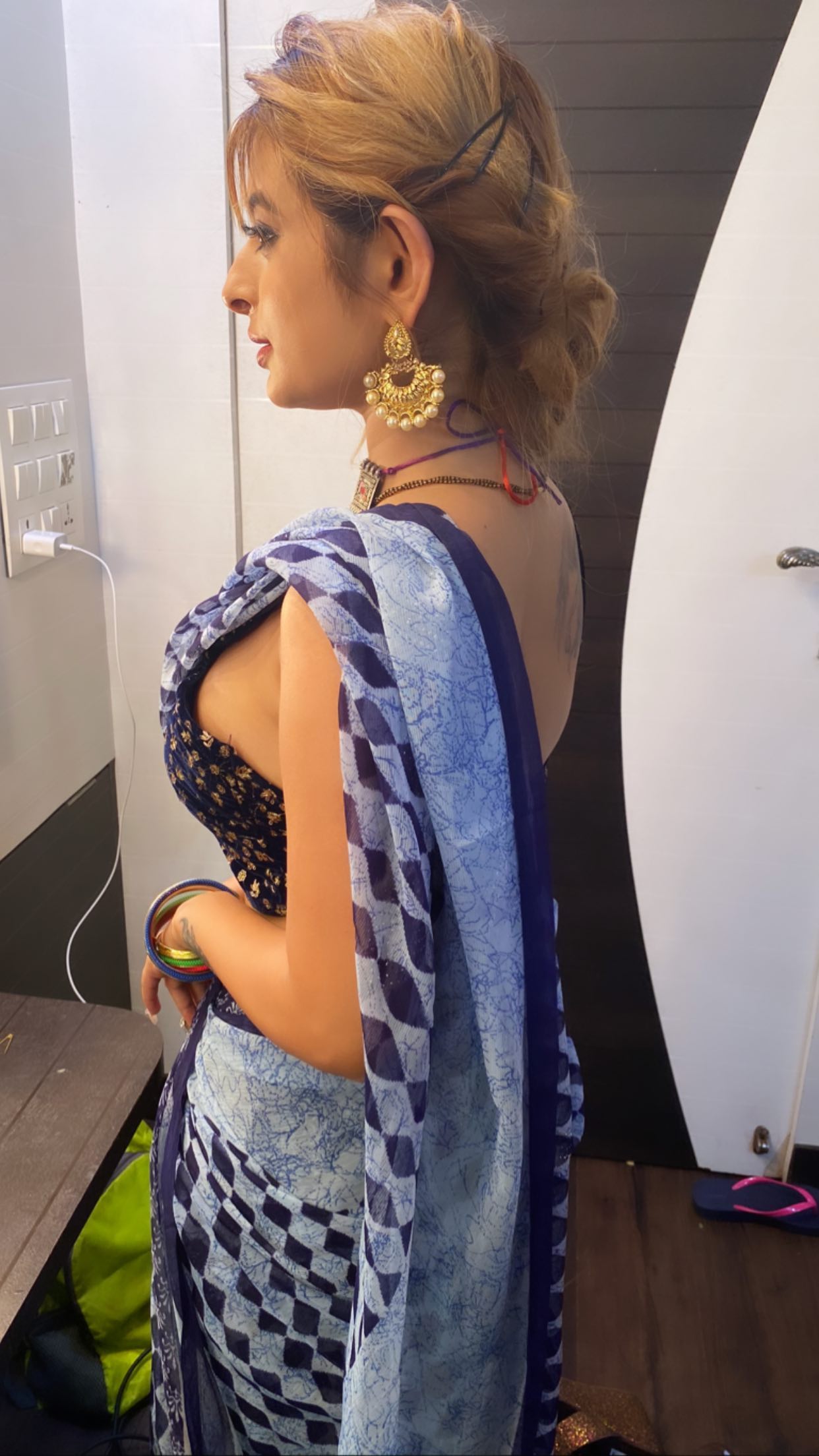 Side looks | Scrolller