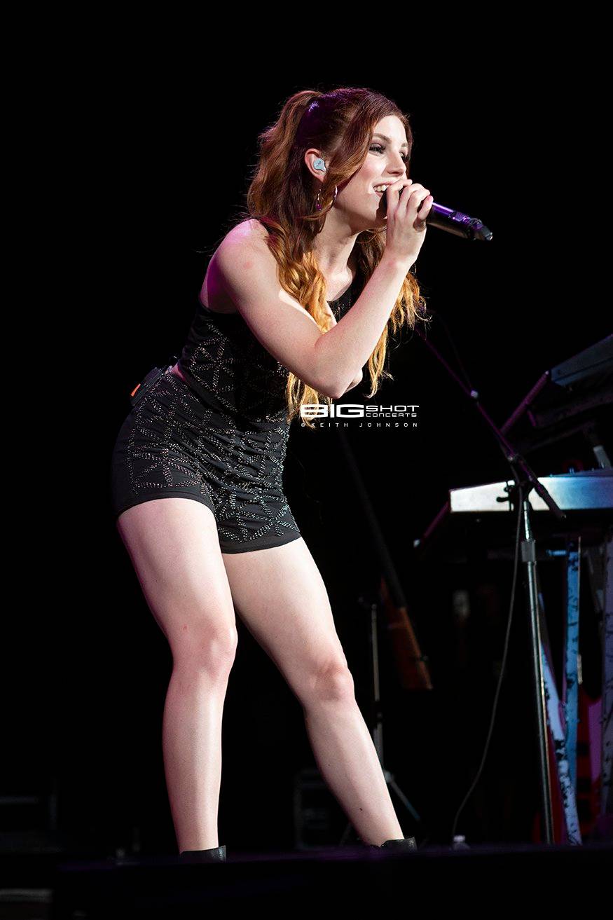 Side-Shot | Scrolller