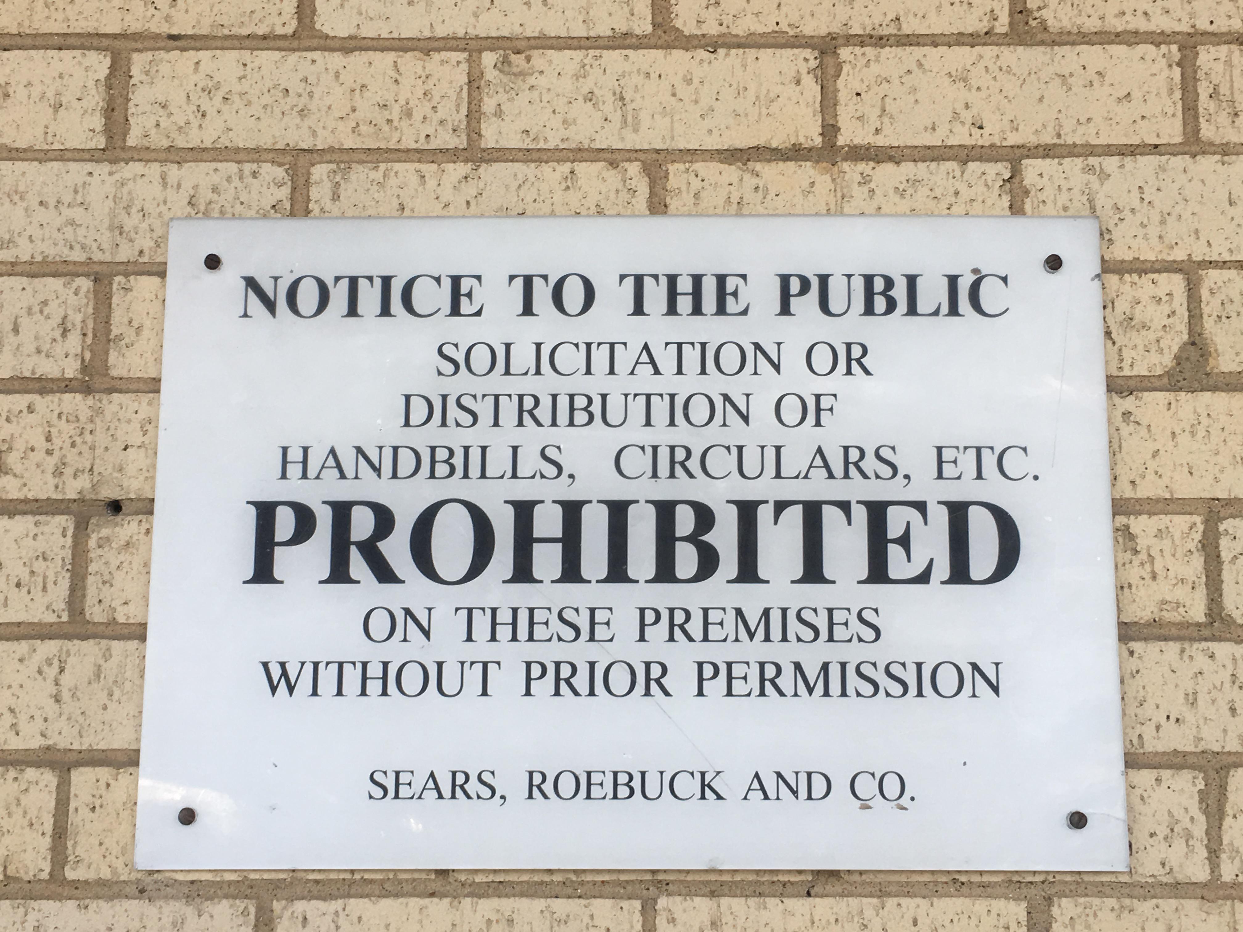 Sign at Sears | Scrolller