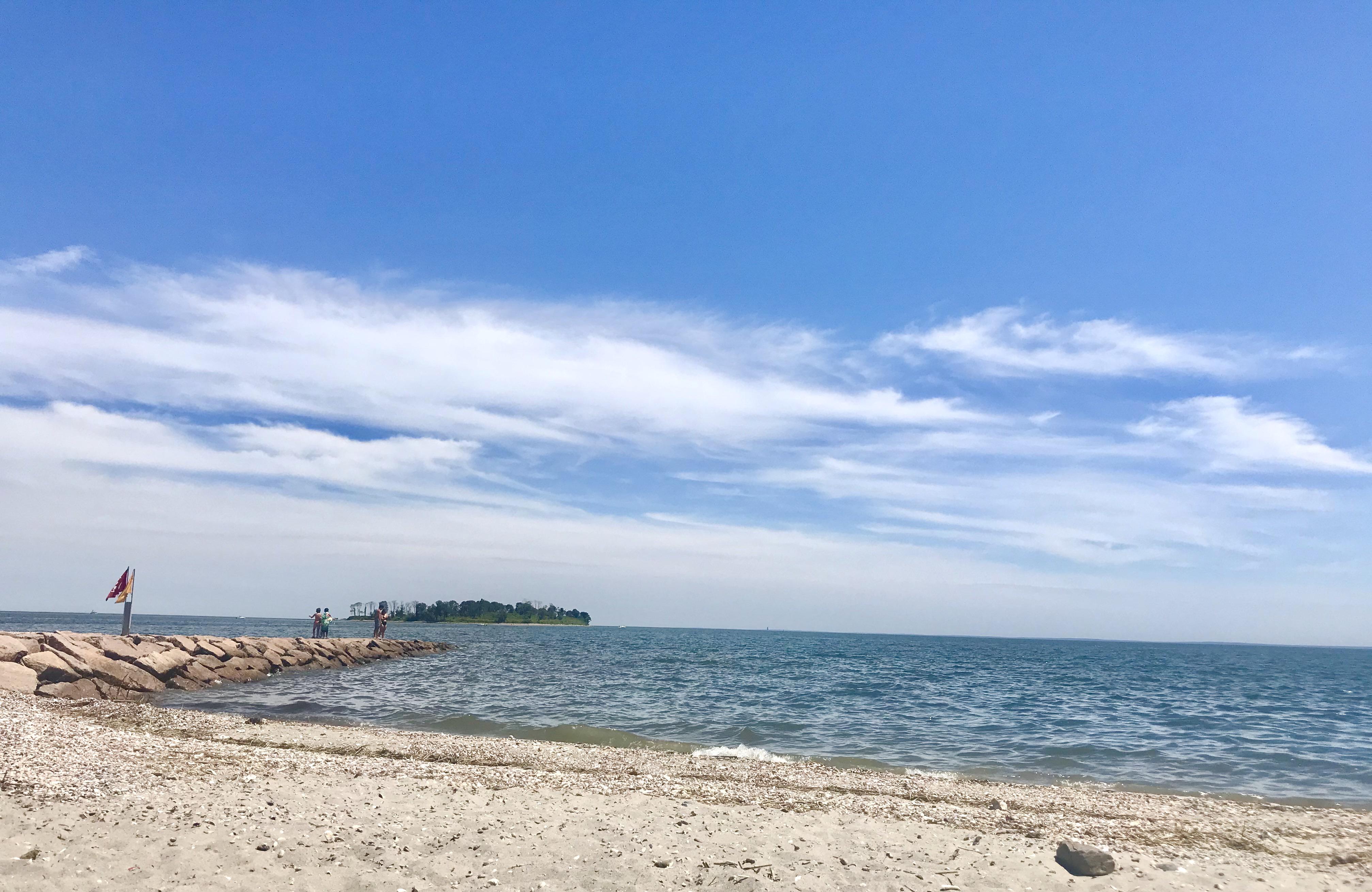 Silver Sands State Park, Milford, CT, USA | Scrolller