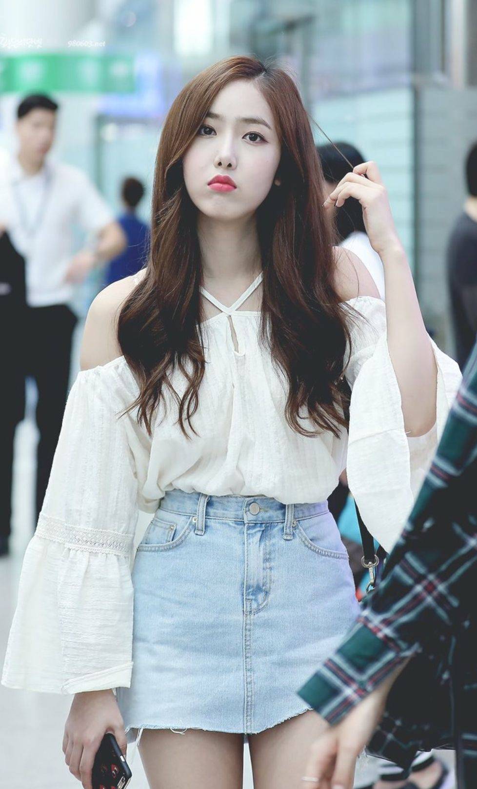 SinB | Scrolller