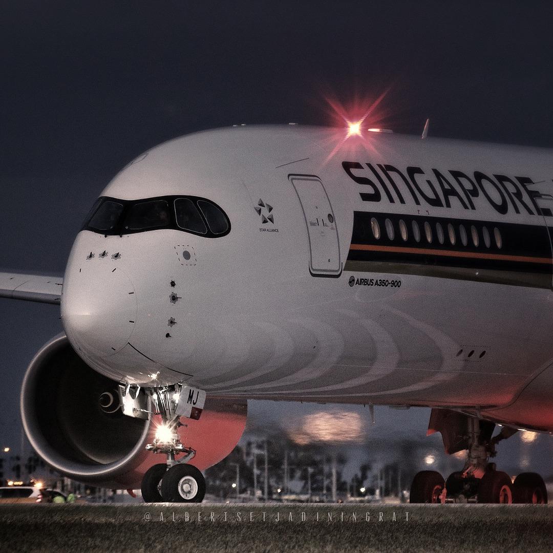 Singapore Airlines a350 | Scrolller