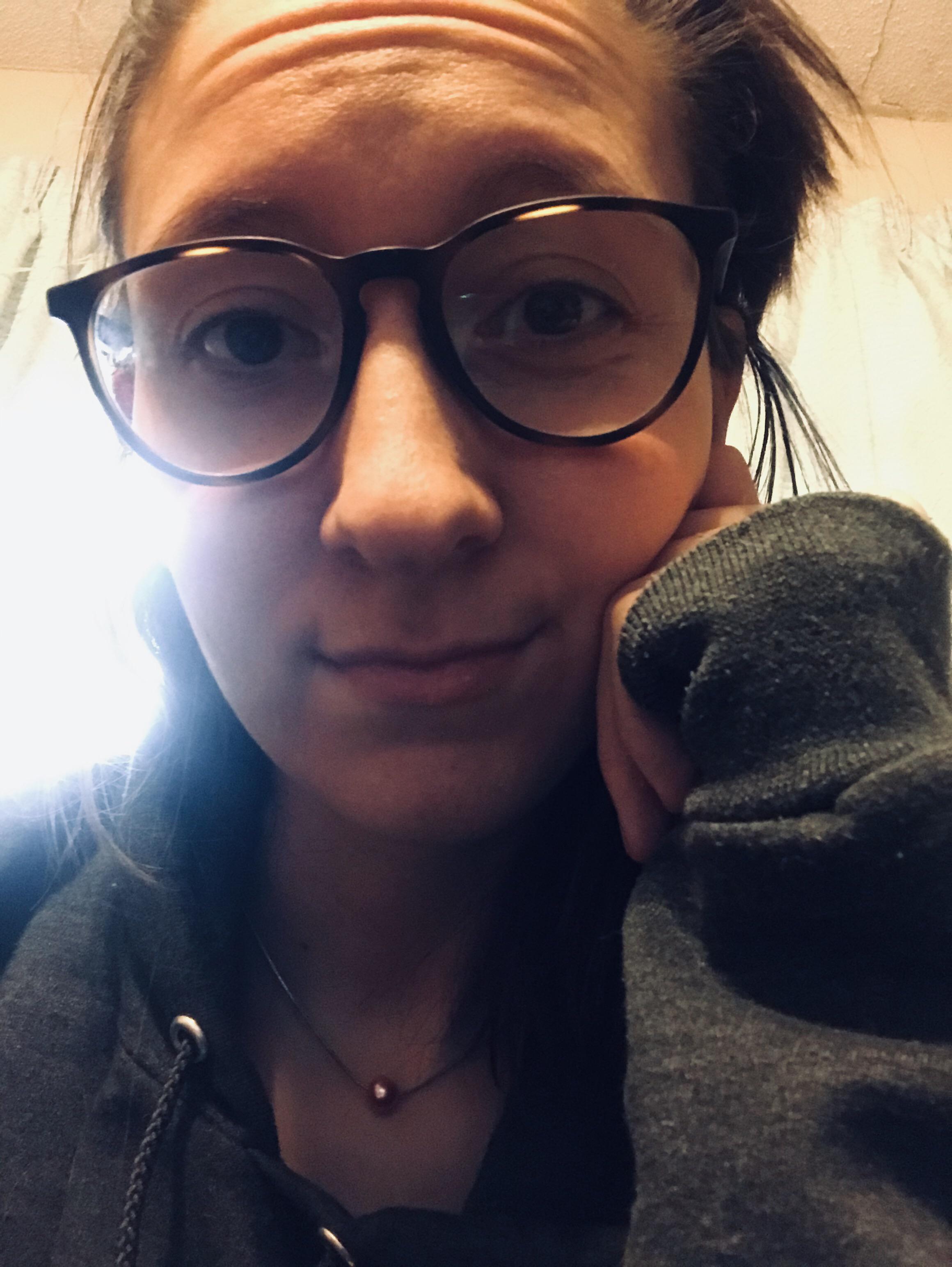 Sleepy smiles | Scrolller