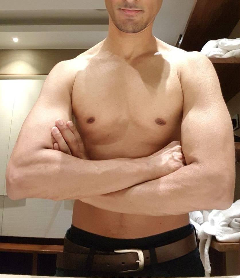 Slim but working on it (SFW but shirtless) | Scrolller