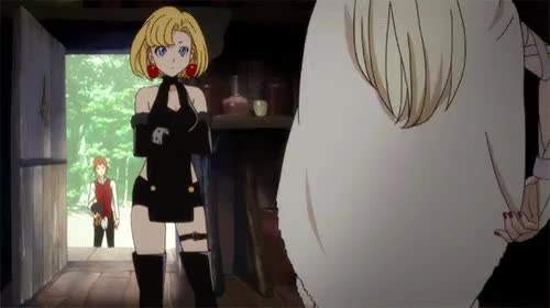 Smack! Smack! | Scrolller