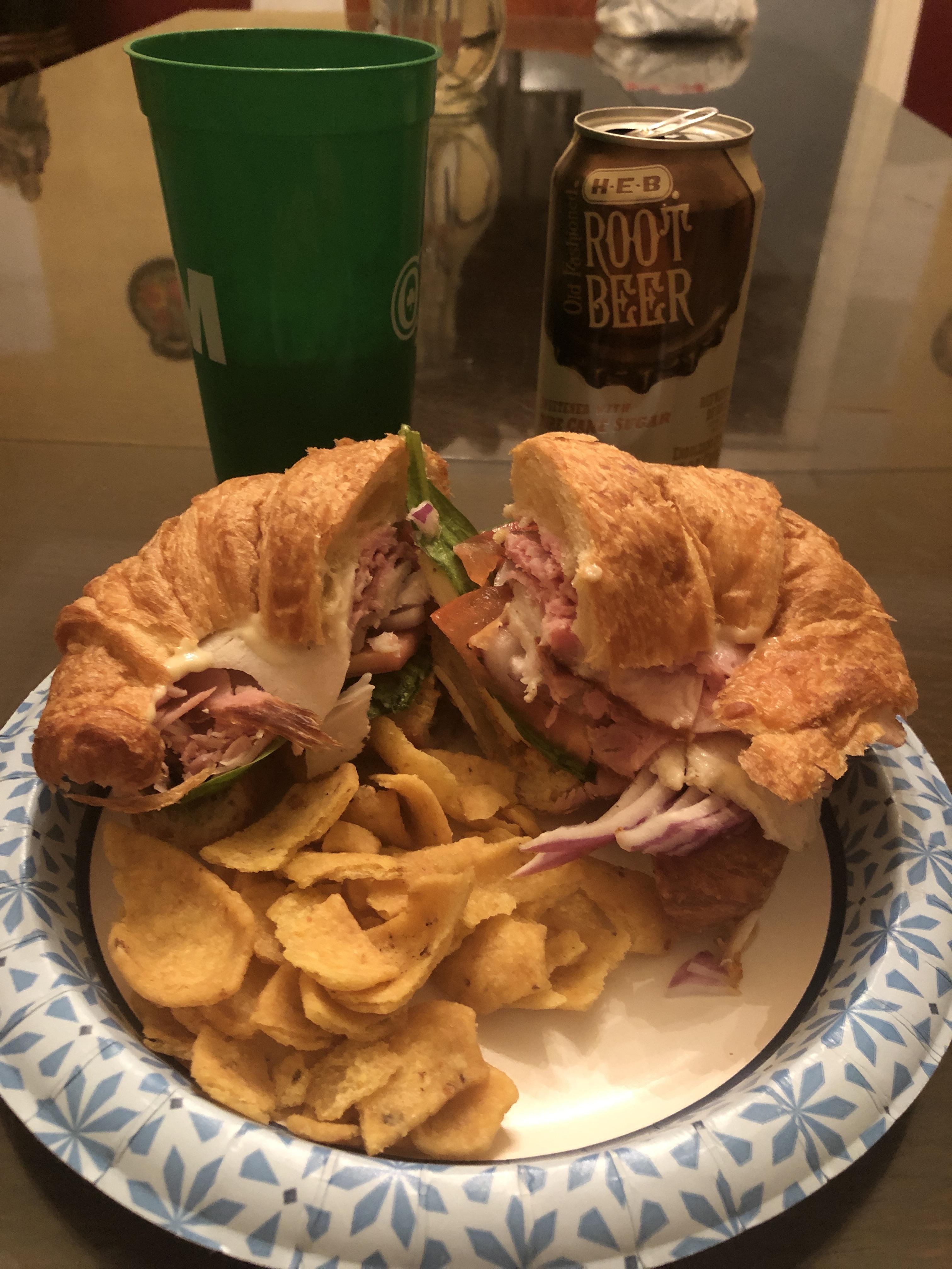 Smoked ham and chicken croissant sandwich! | Scrolller