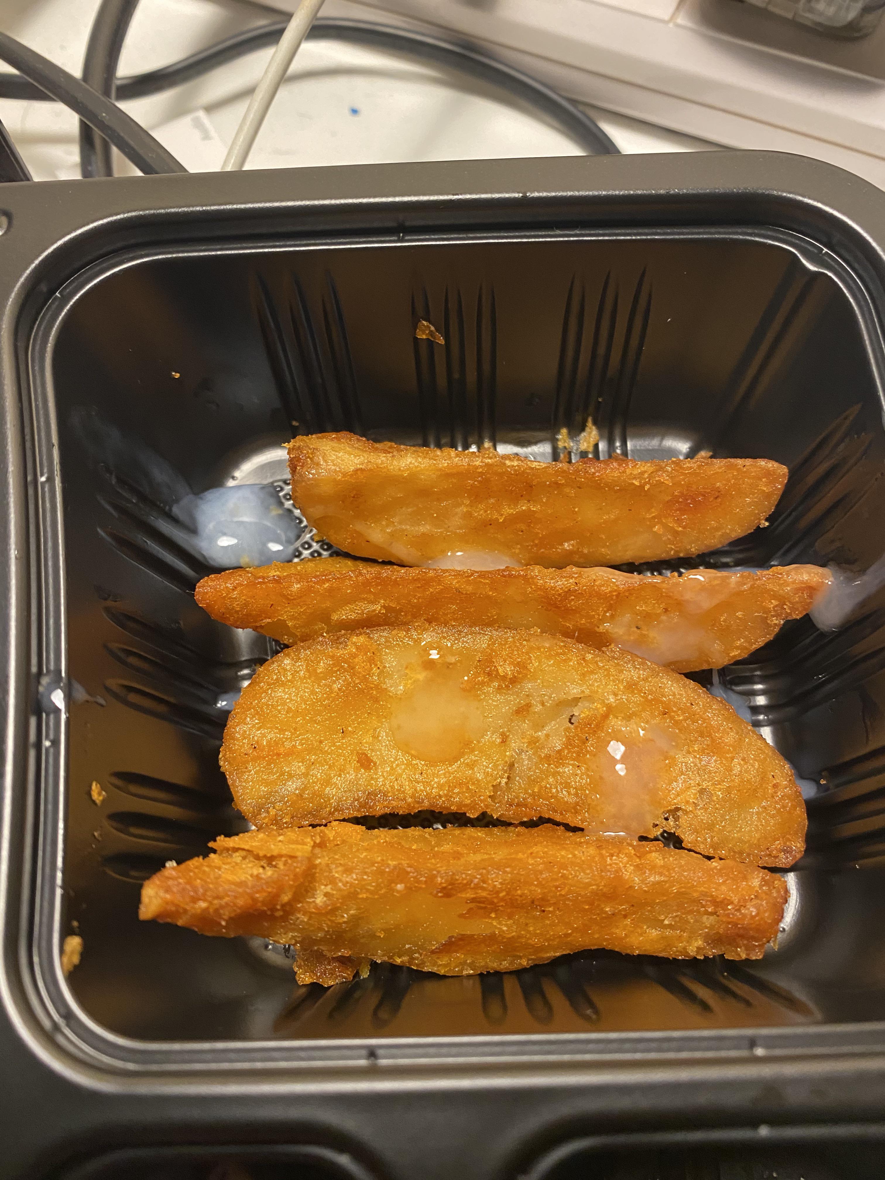 Snacks is served | Scrolller