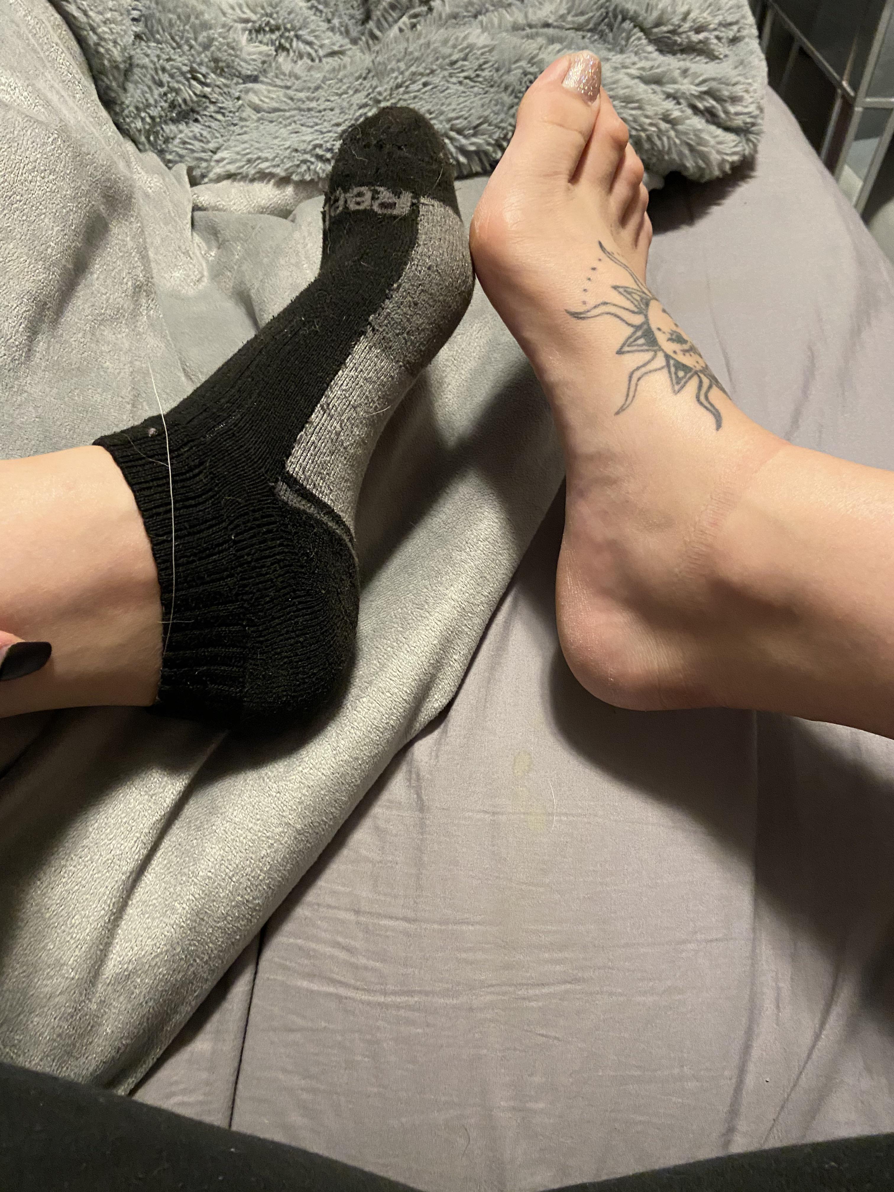 Sock on or off? 😉 | Scrolller