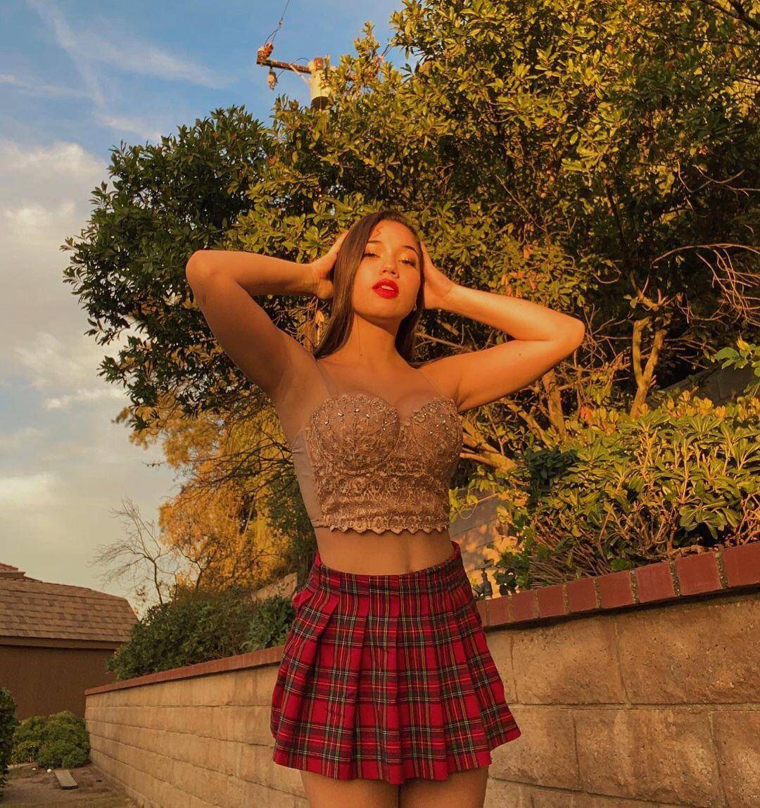 Sofia Gomez (irtr) | Scrolller