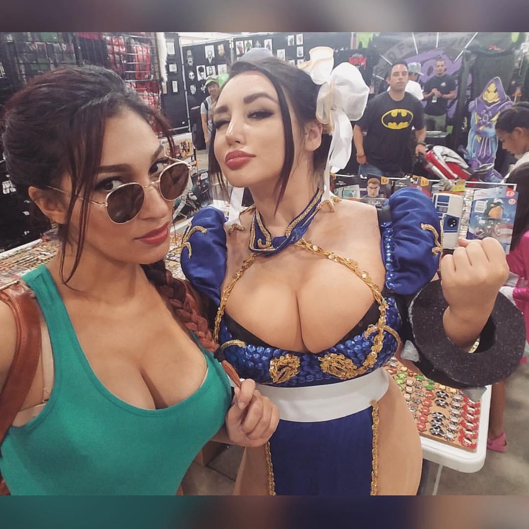 Sofia Sivan and friend | Scrolller