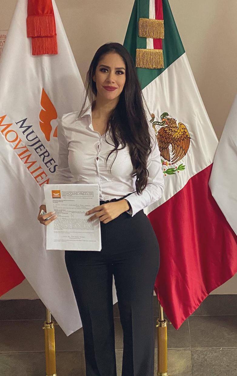 Sofia Yunes | Scrolller