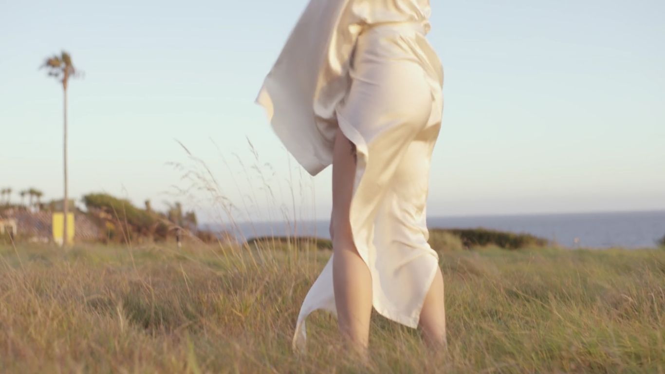 Soft like a silk | Scrolller