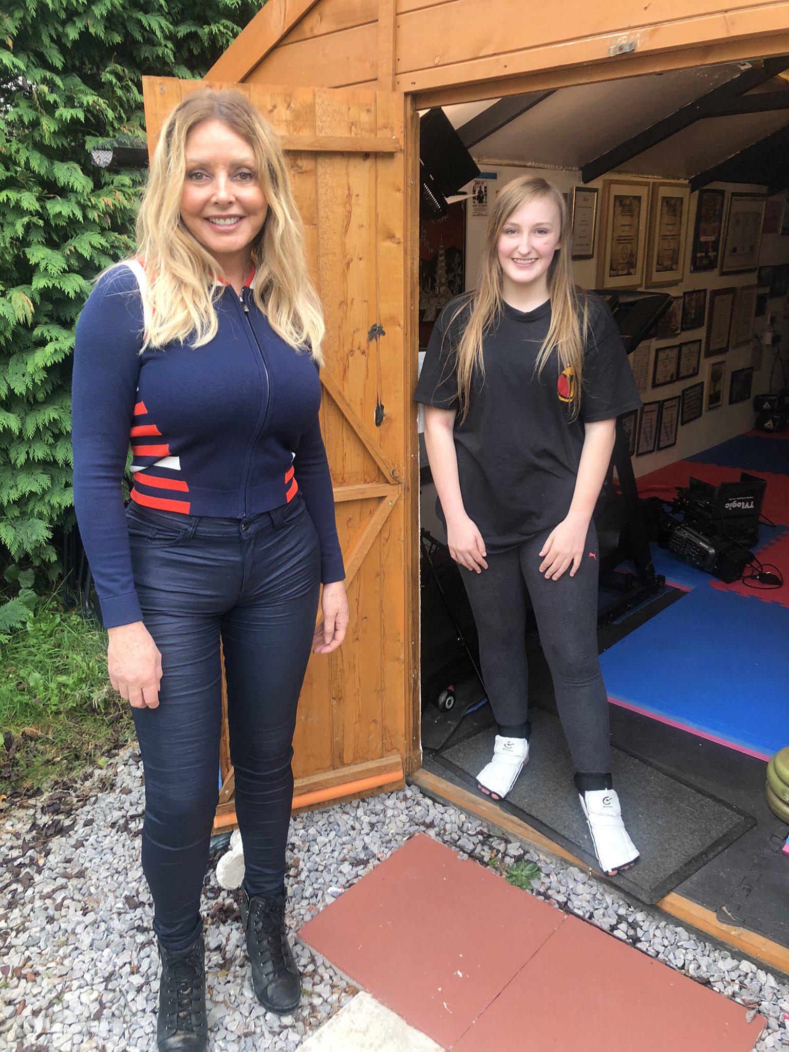 Some celebrity envy ft. the 60 yo MILF Carol Vorderman 🤤 | Scrolller