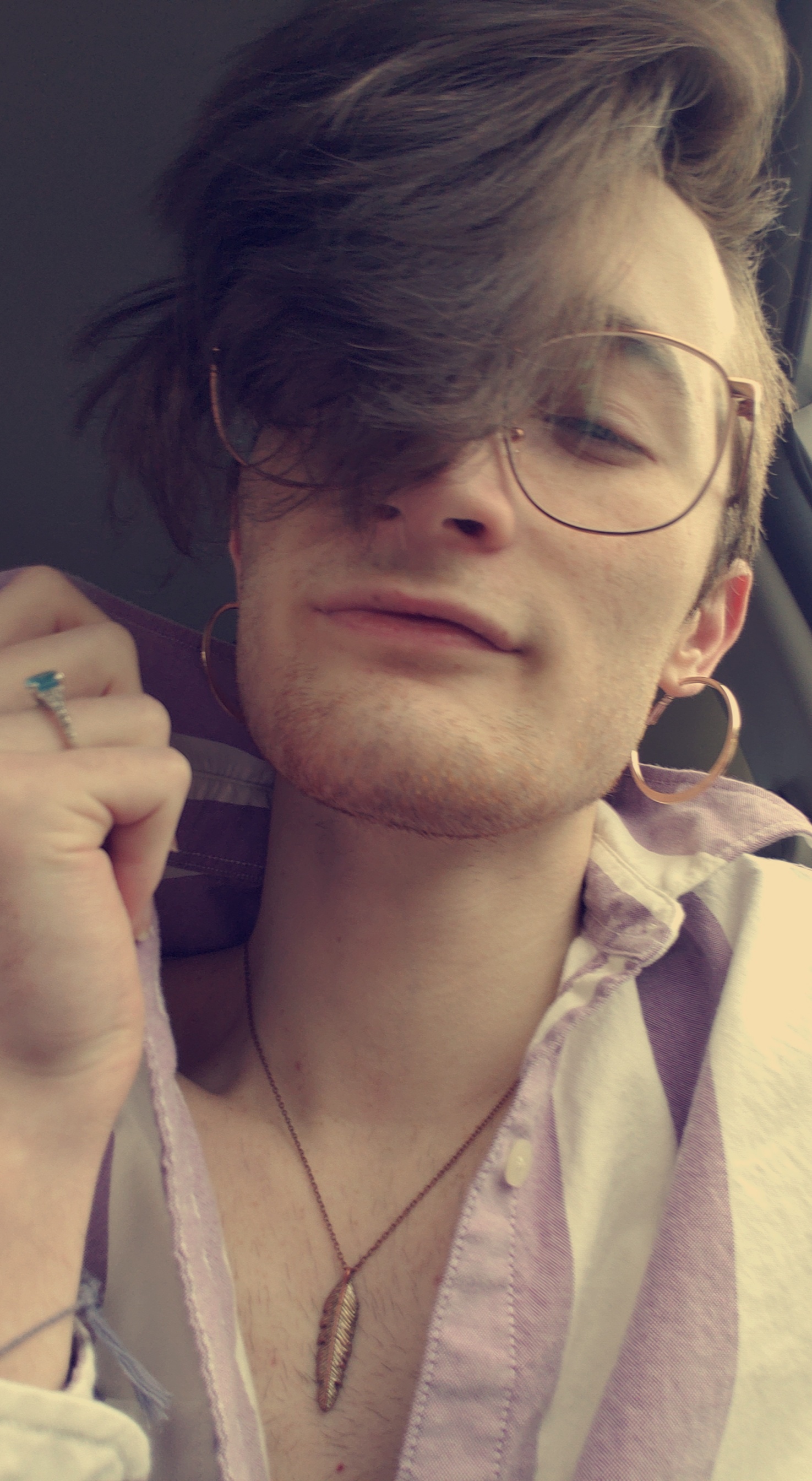 Someone please explain why Karen has a husband and three kids but I can't seem to find a single ...