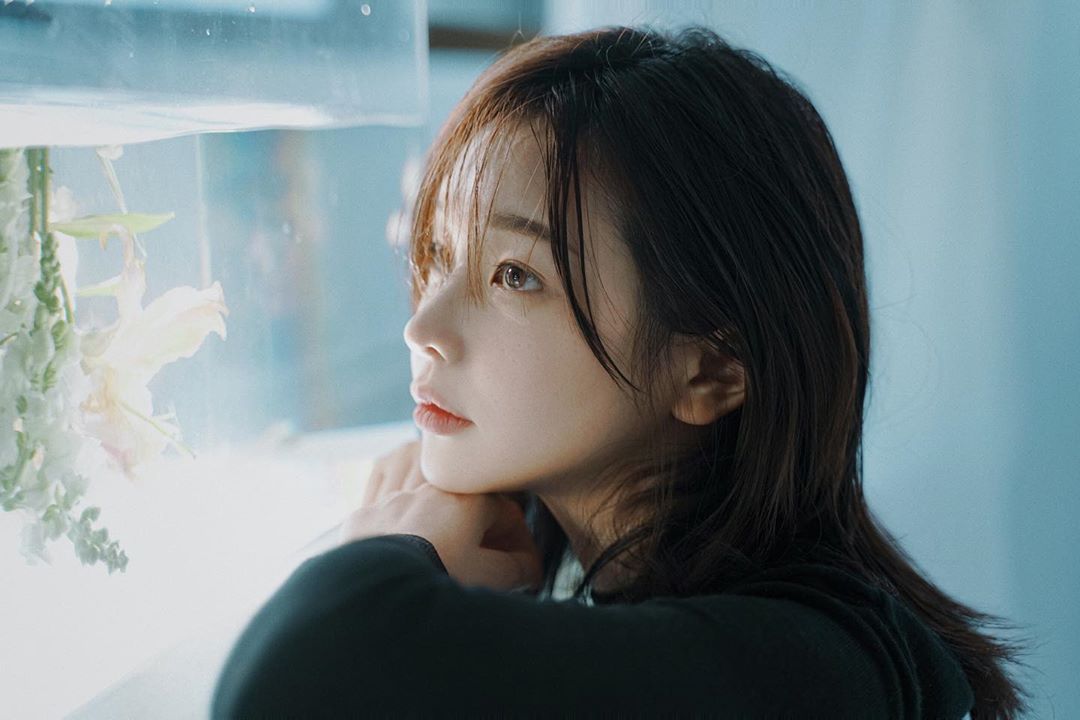 Son Hwa Min / instargram @hwa.min / fw 1m | Scrolller