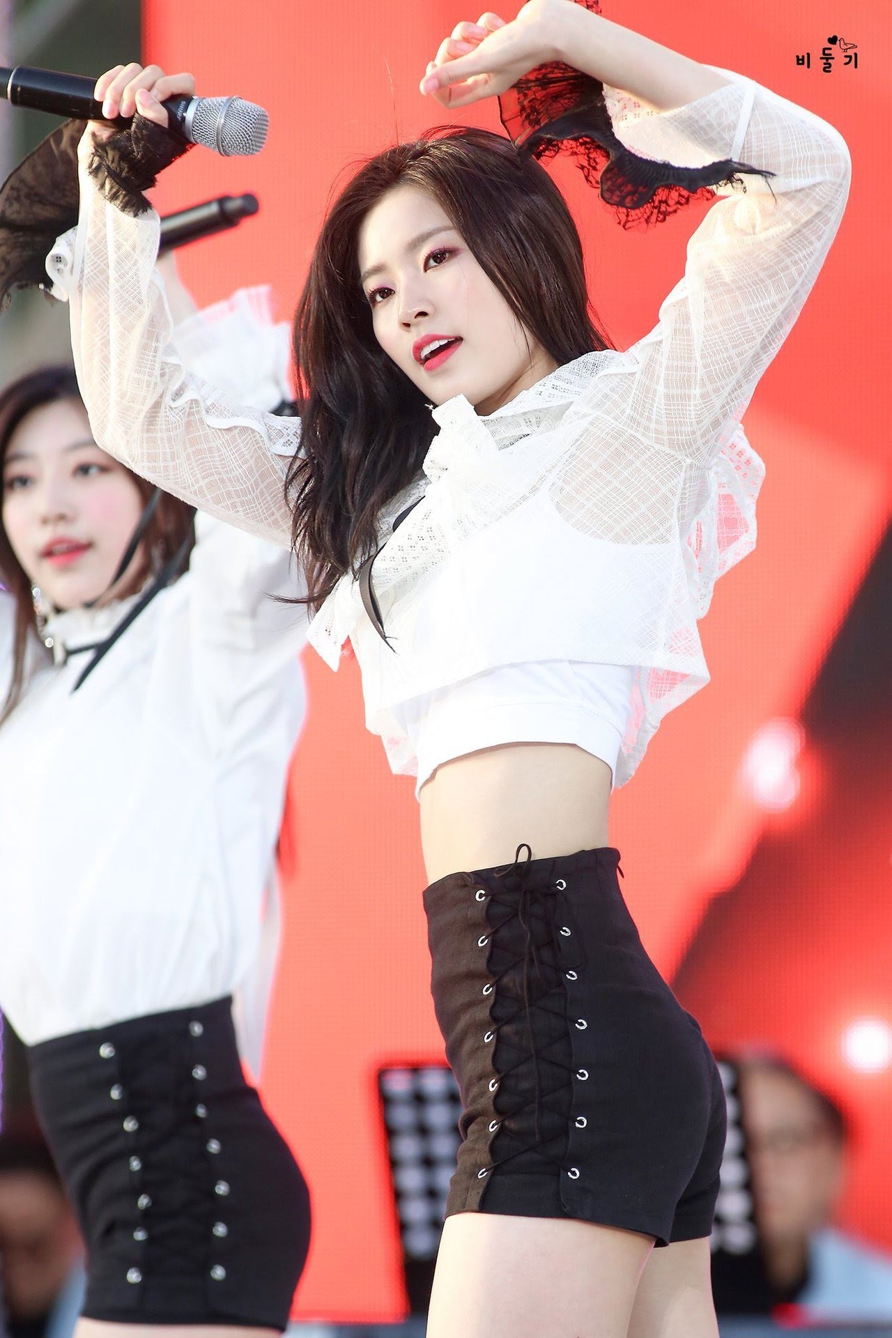 Sonamoo - D.ana's tight body | Scrolller