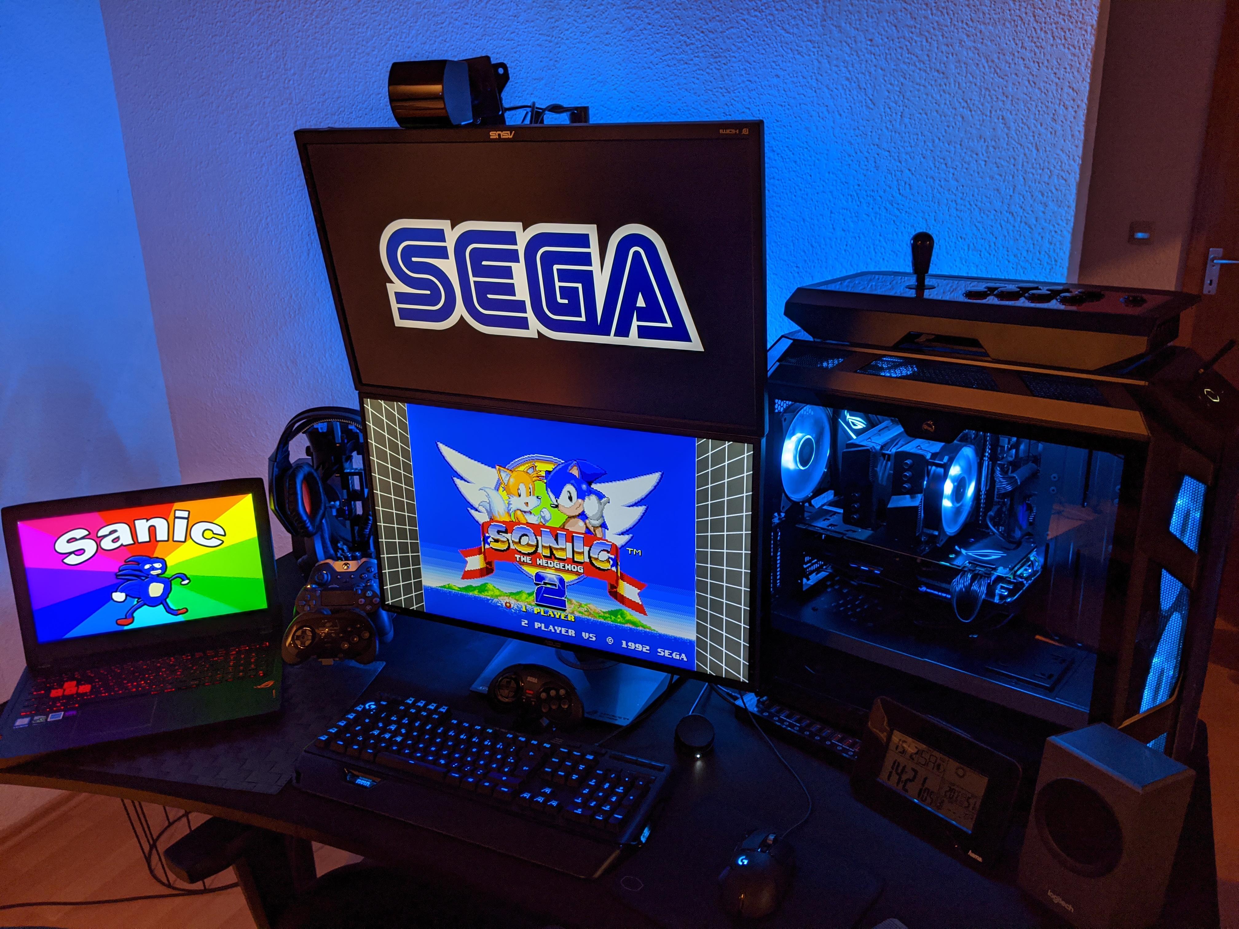 Sonic and Sanic | Scrolller