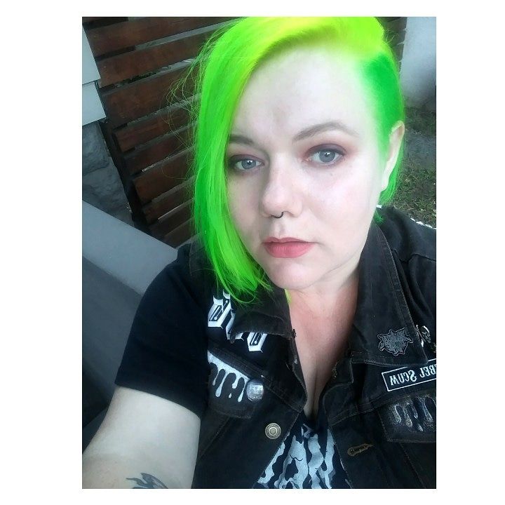 Sparks Key Lime - it glows under black light! | Scrolller