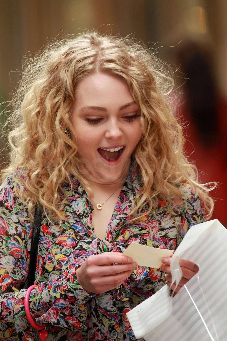 Special note | Scrolller