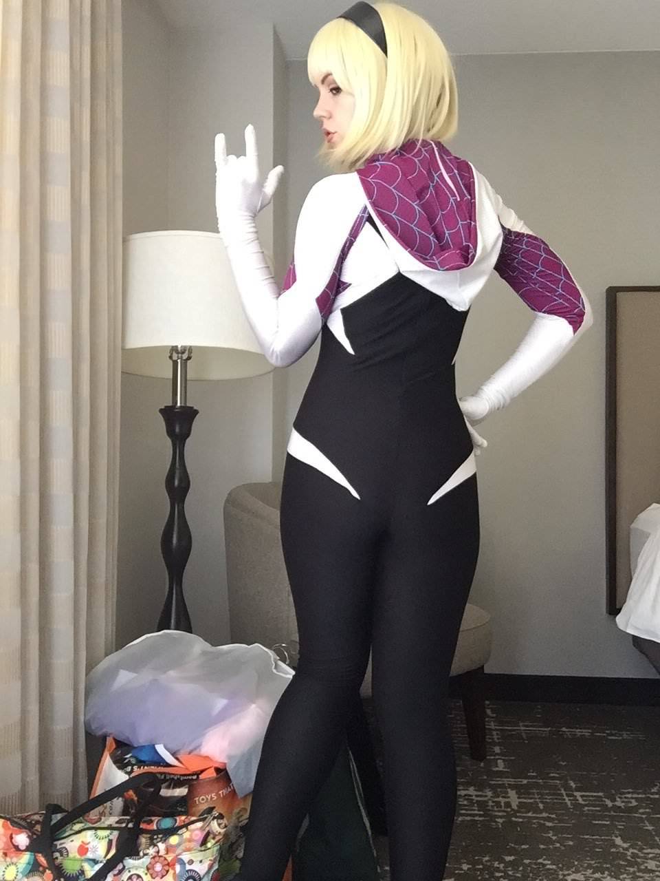 Spider-gwen | Scrolller