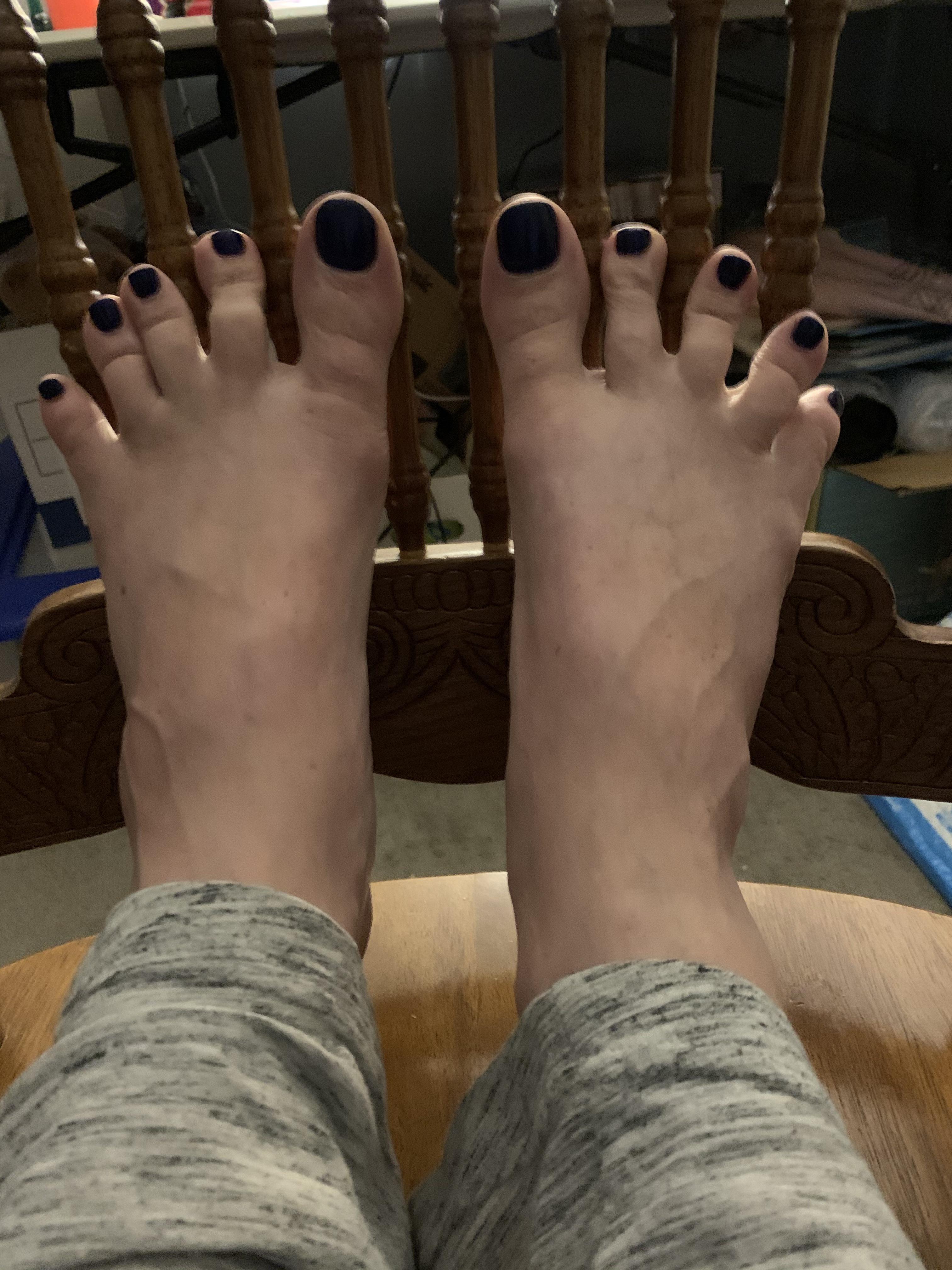 Spread em! | Scrolller