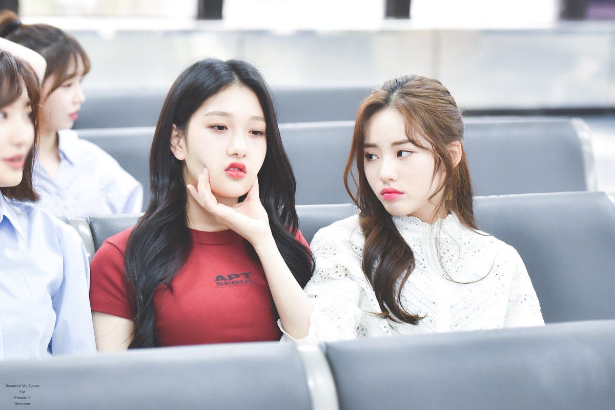 Squeezed Seoyeon | Scrolller