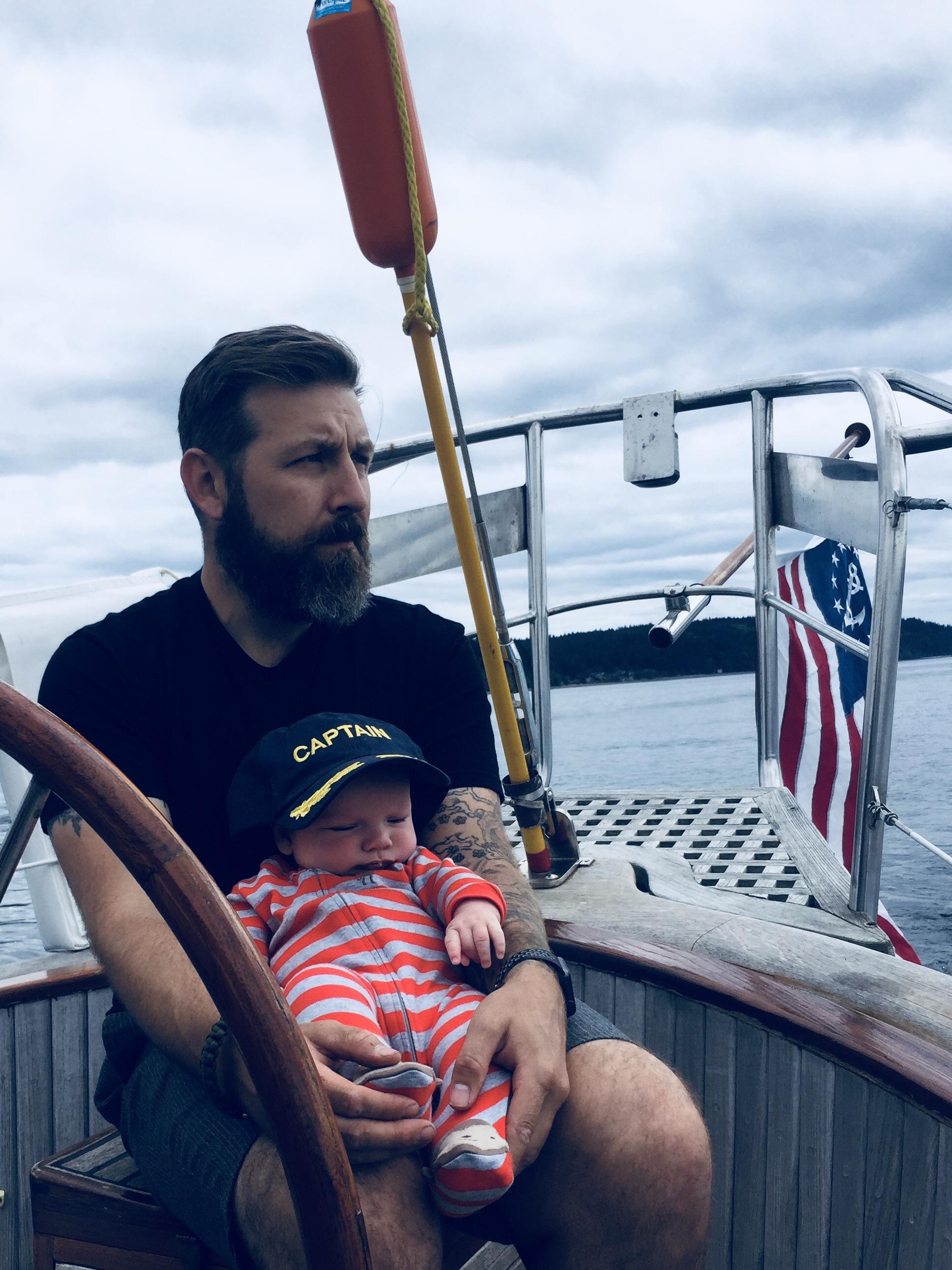 Starting him young. 3 months old and sailing. | Scrolller