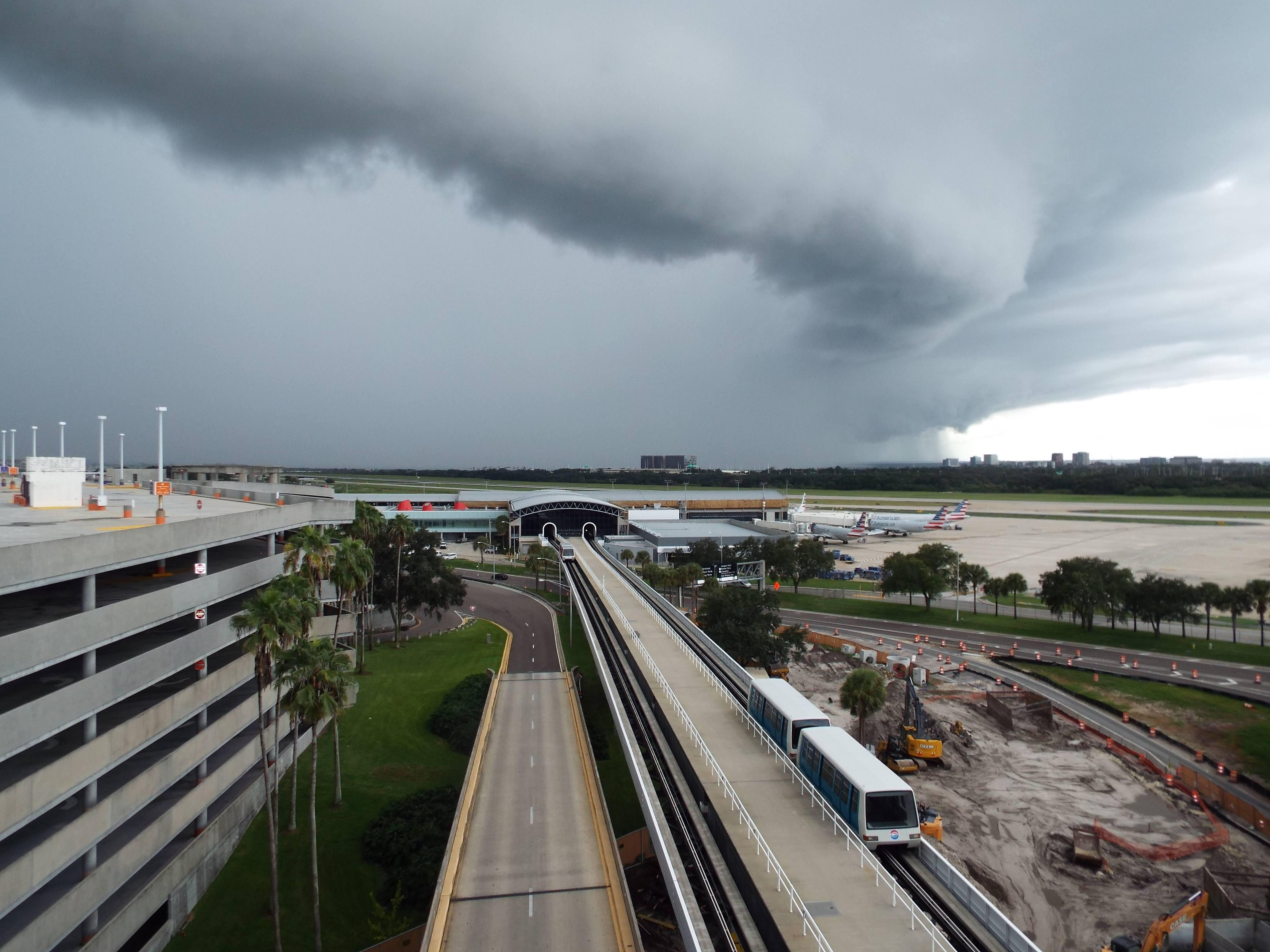 Storm rolling in today as seen from TIA. | Scrolller