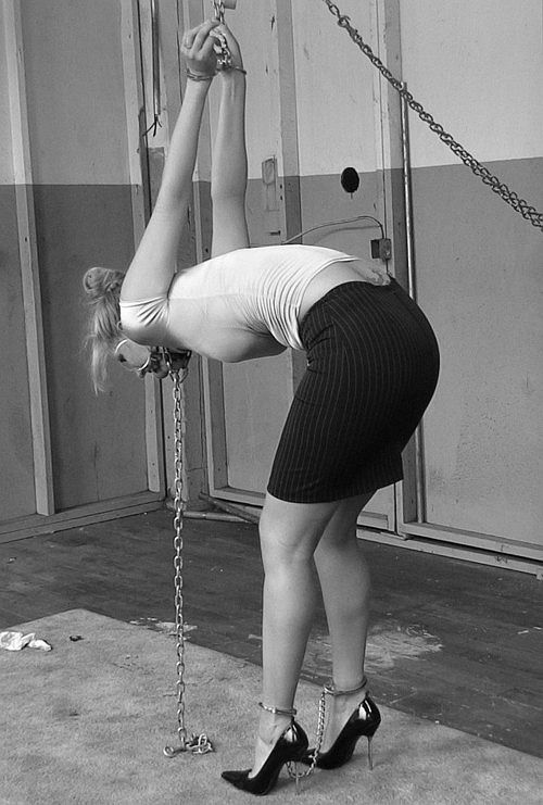 Strappado in cuffs | Scrolller