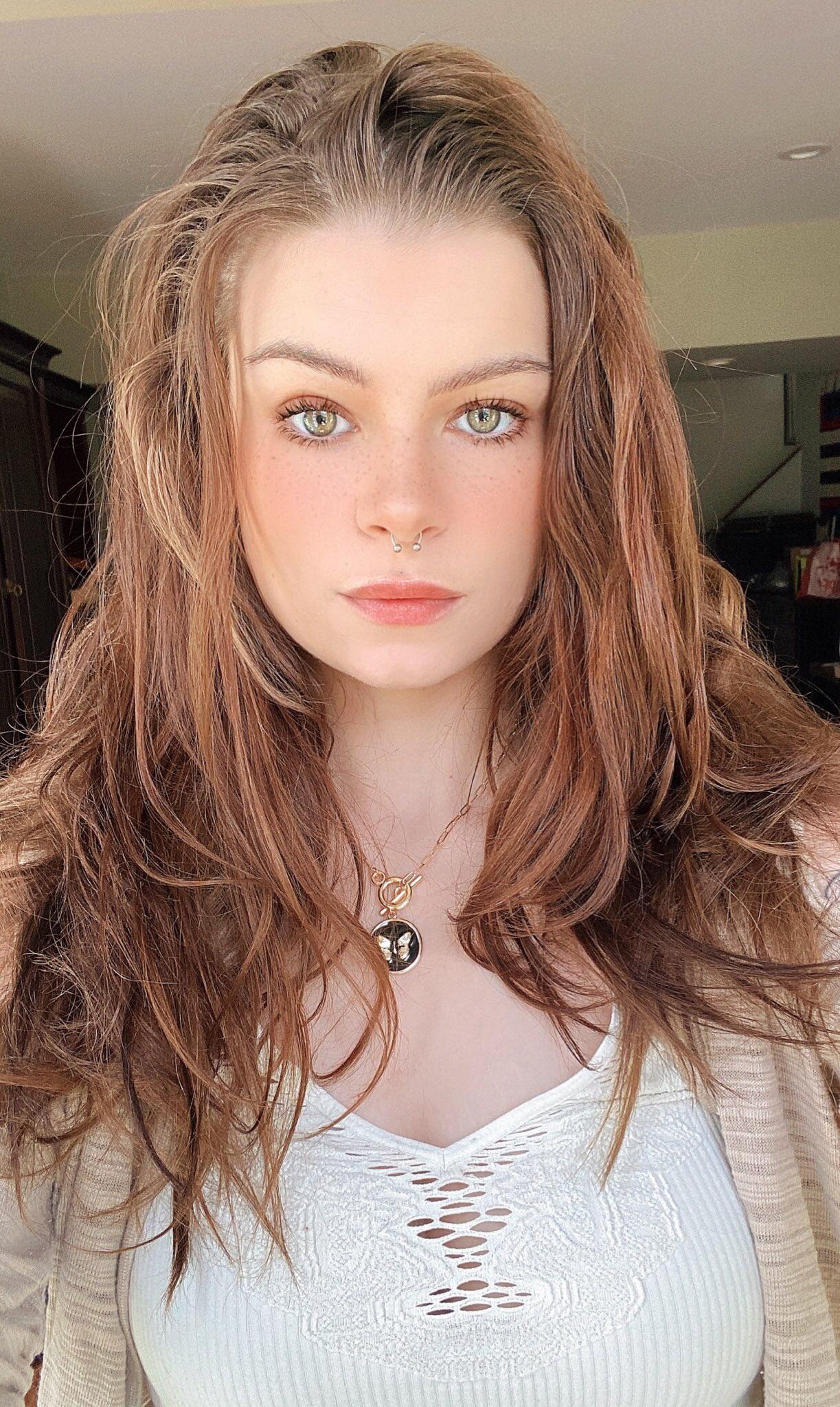 Stunning eyes | Scrolller