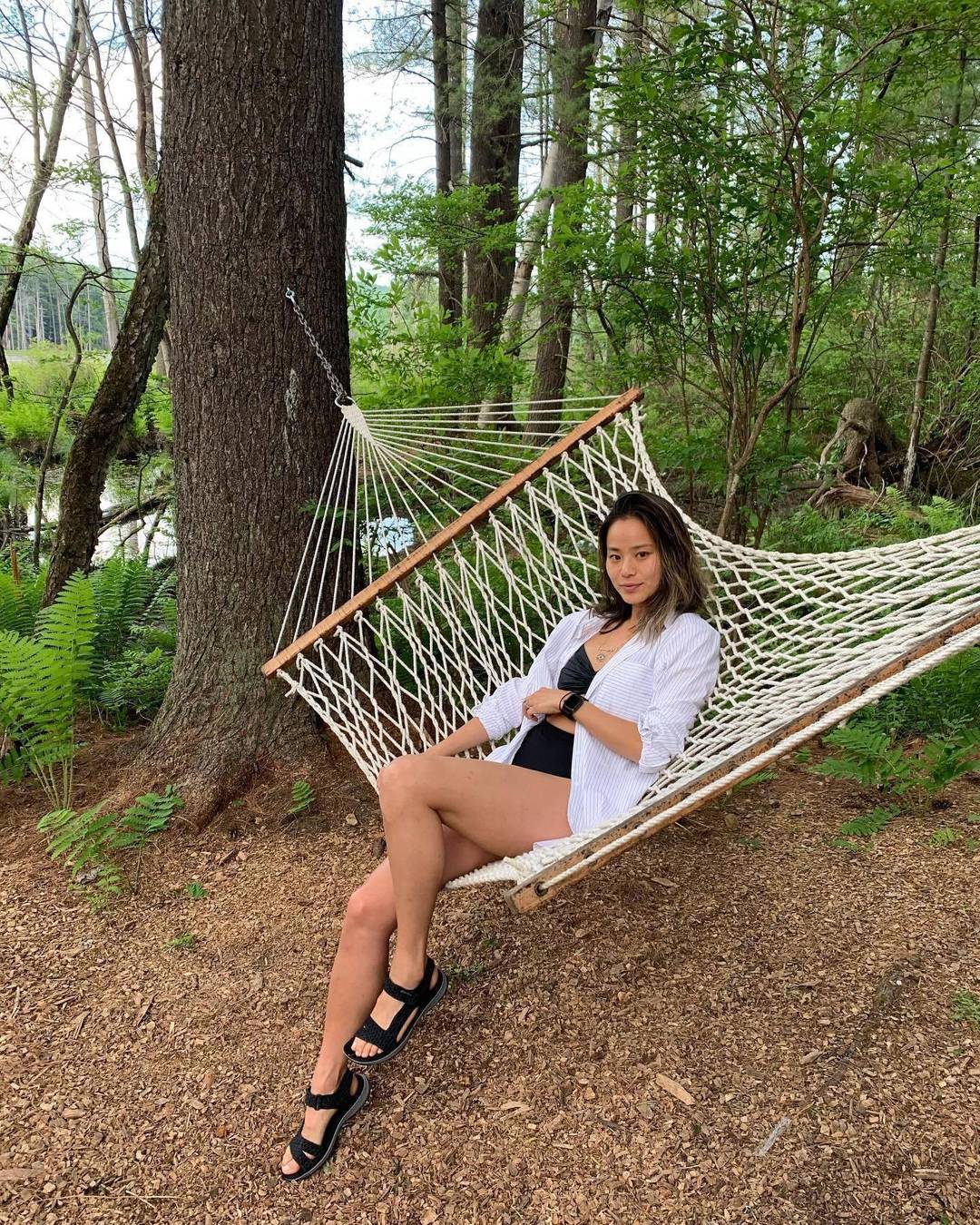 Hammocking | Scrolller