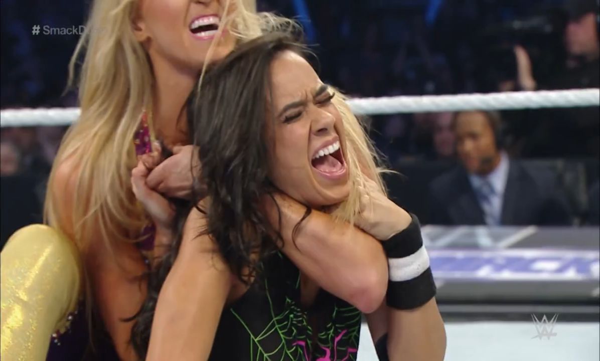 Summer Rae choking AJ Lee | Scrolller