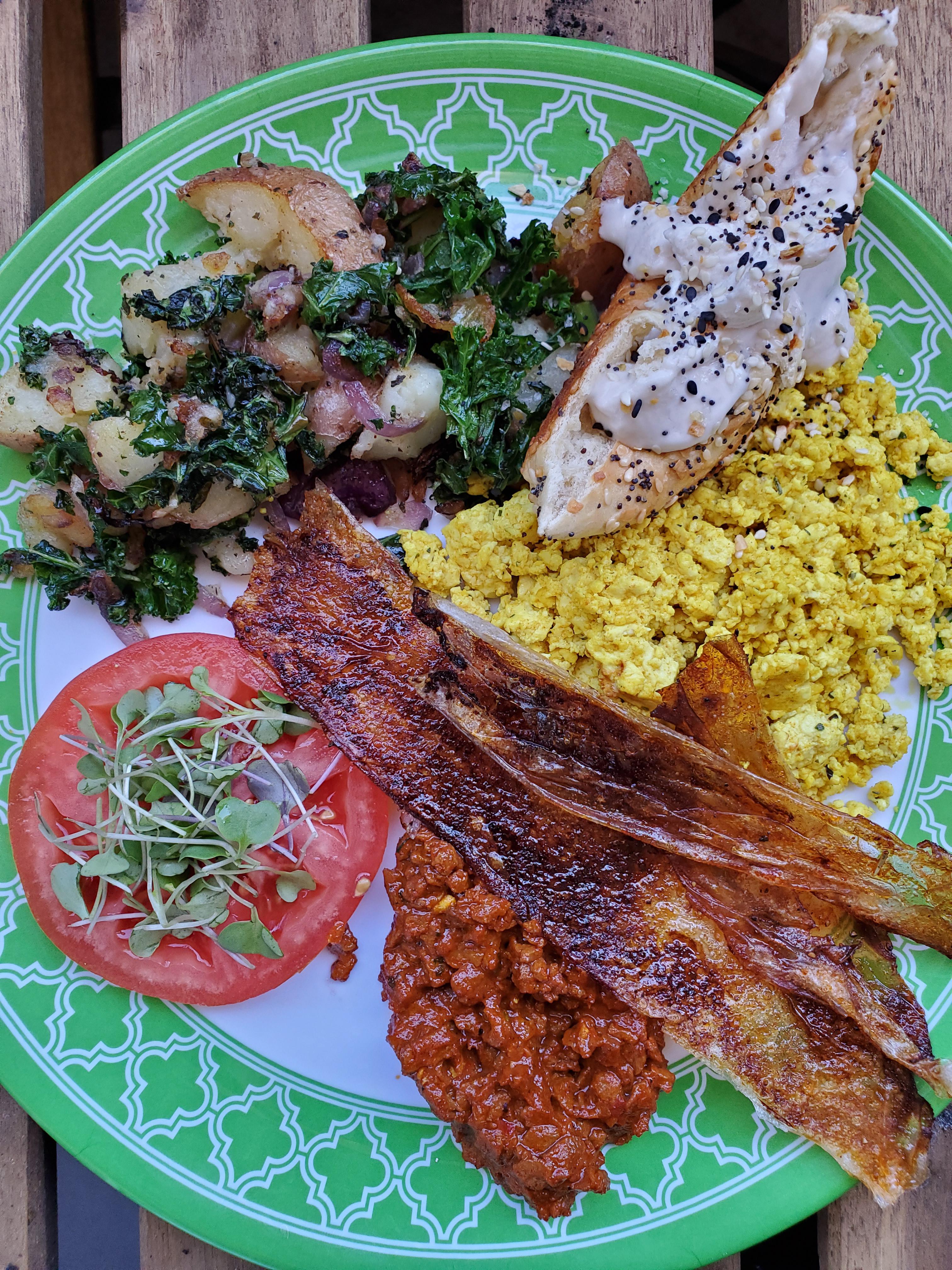 Sunday breakfast. | Scrolller