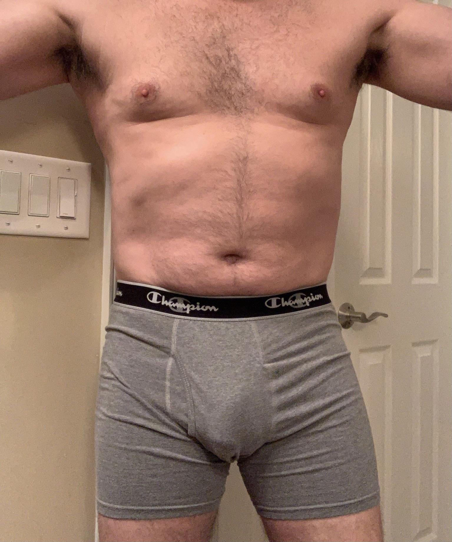 Sunday bulge | Scrolller