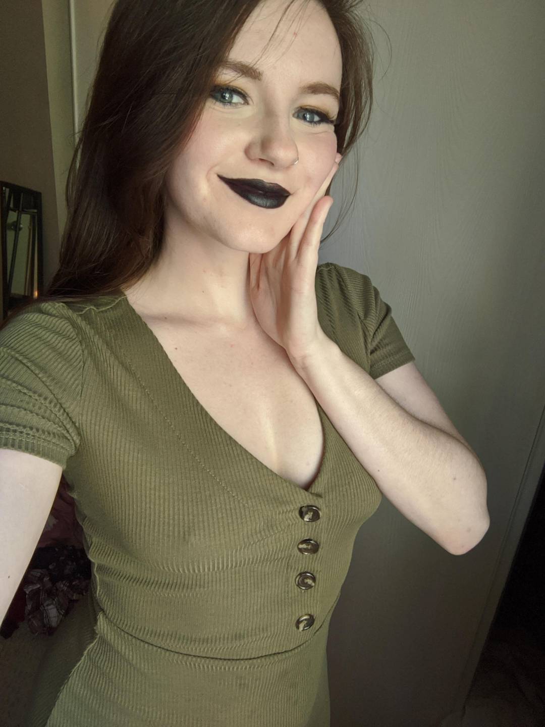 Sunday is for looking cute and mildly goth | Scrolller