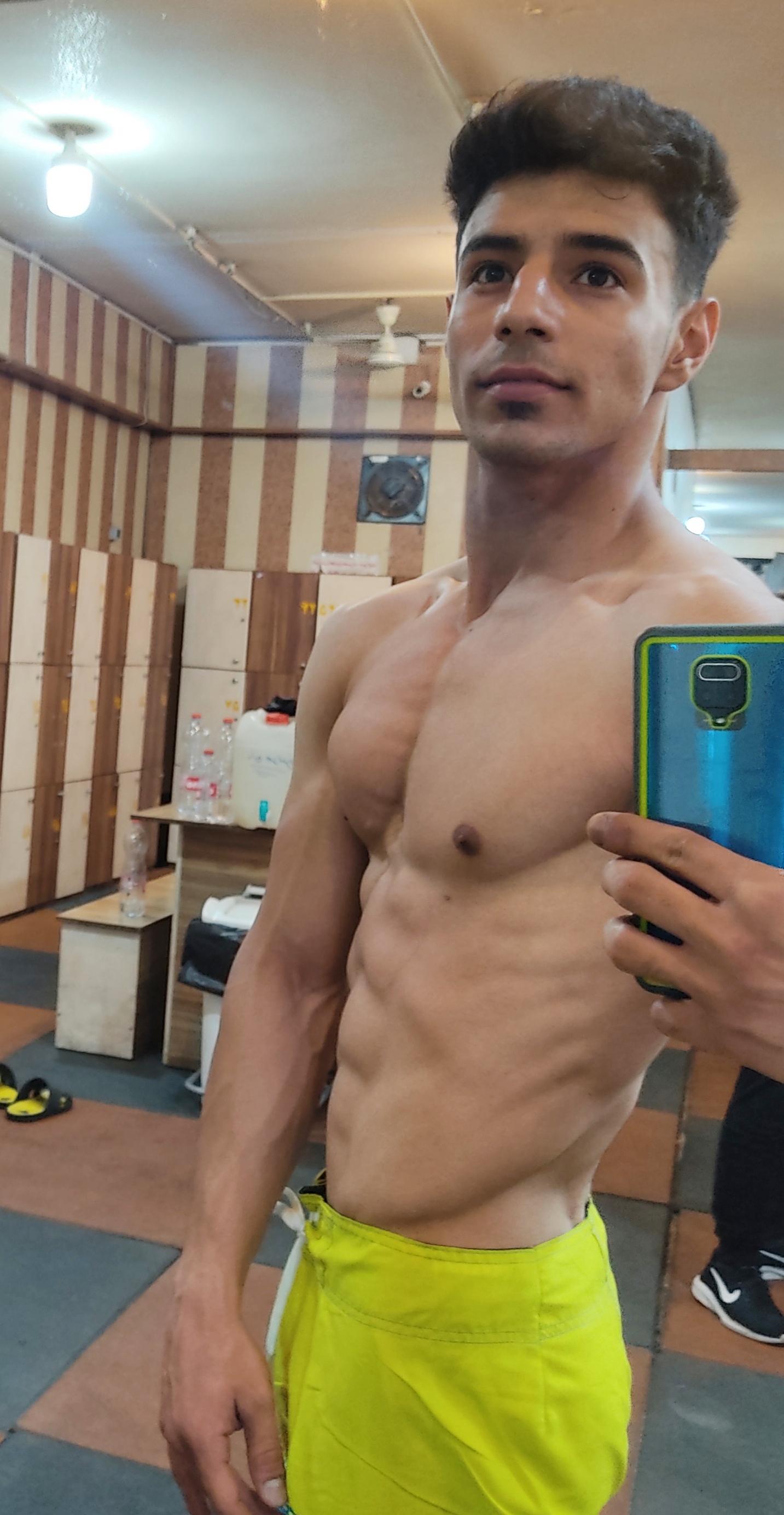 Sup everyone? 😈 | Scrolller