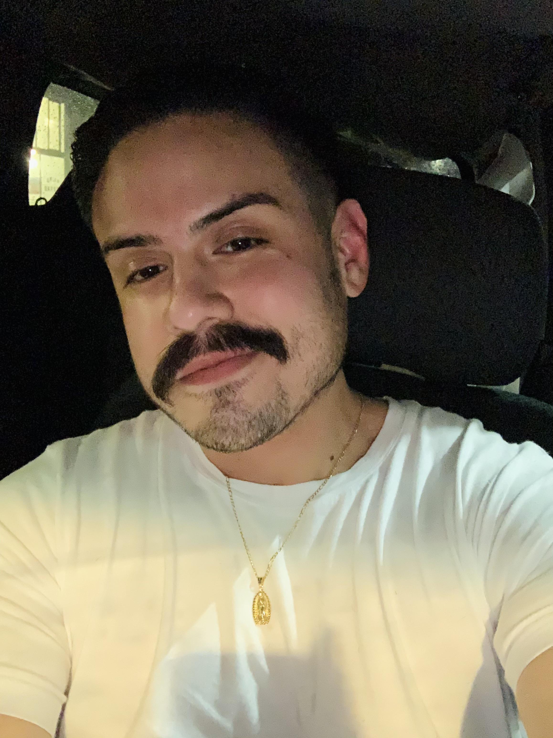 Sup gay vatos 🏽 feelin’ my fresh fade rn jaja. | Scrolller