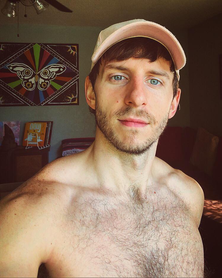 Sup gaymers? | Scrolller