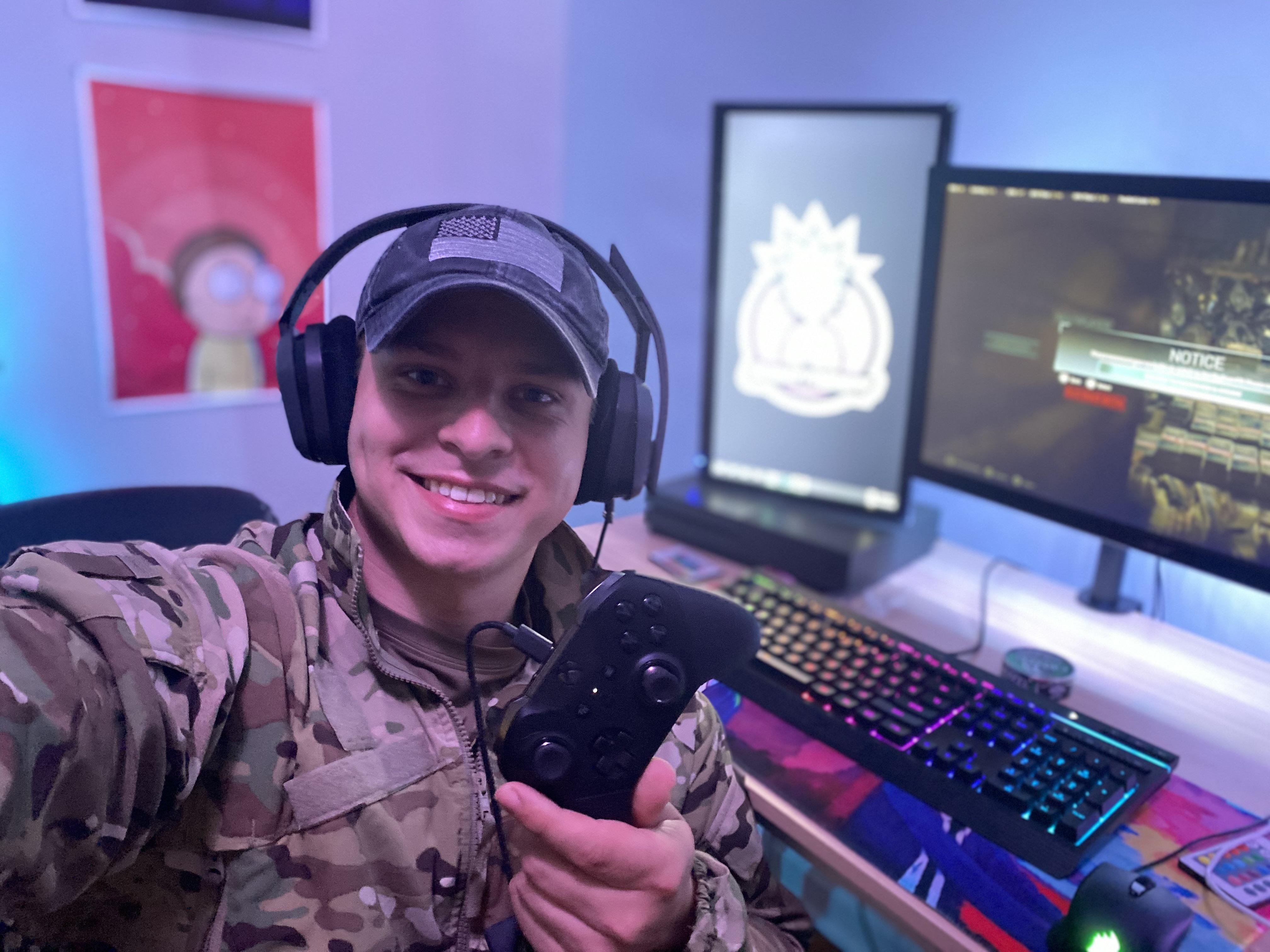 Support your military! Twitch.tv/Schwiftyshepp | Scrolller