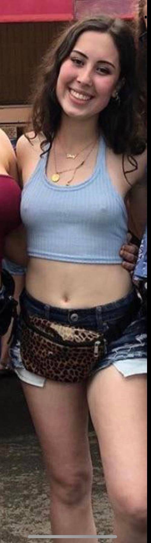 Swear I’ve seen her on TikTok | Scrolller