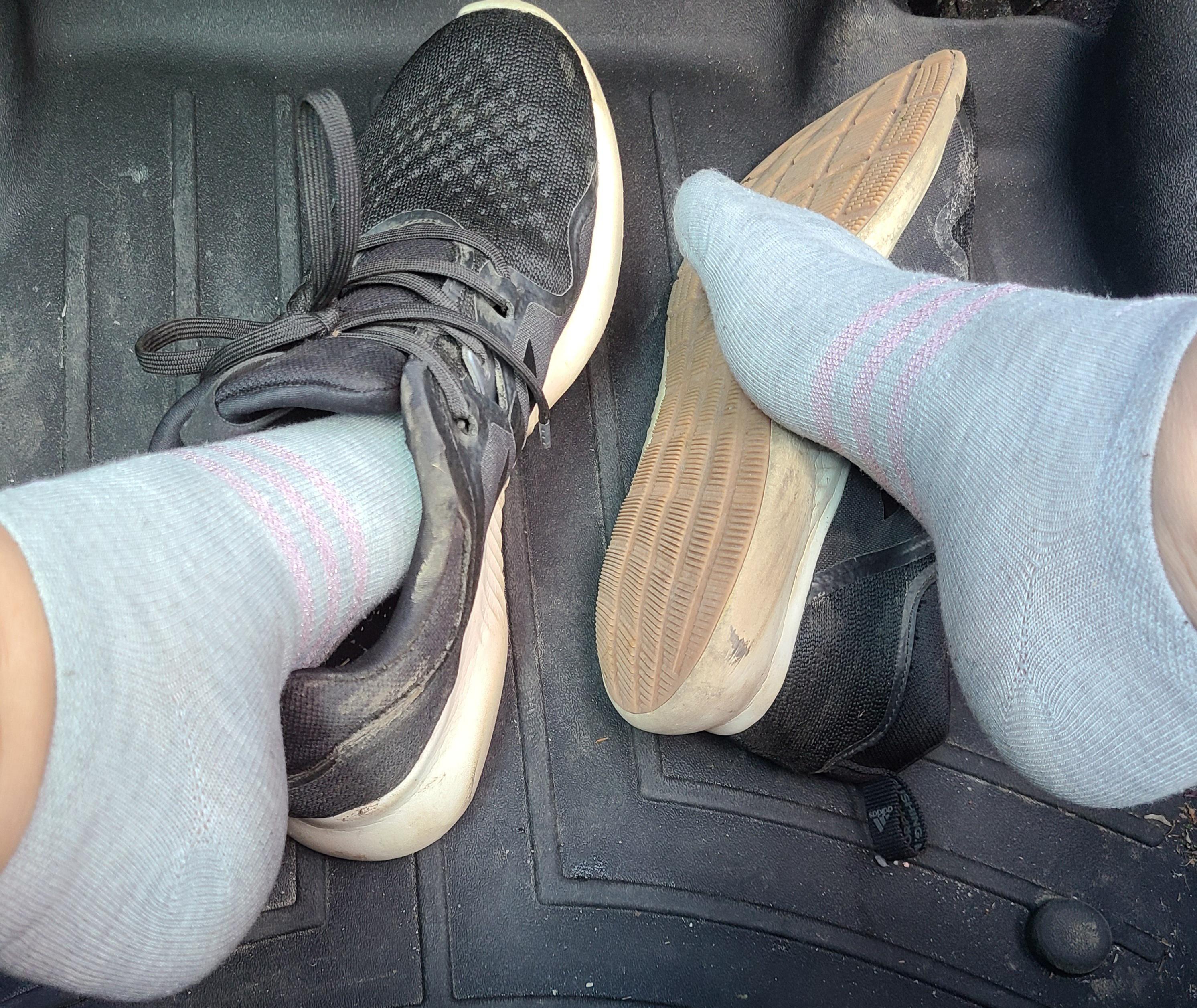 Sweaty post-workout socks 🥵 | Scrolller