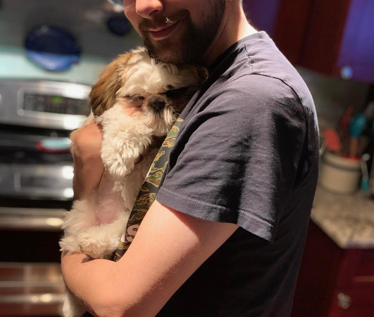 Sweet sleepy cuddles | Scrolller