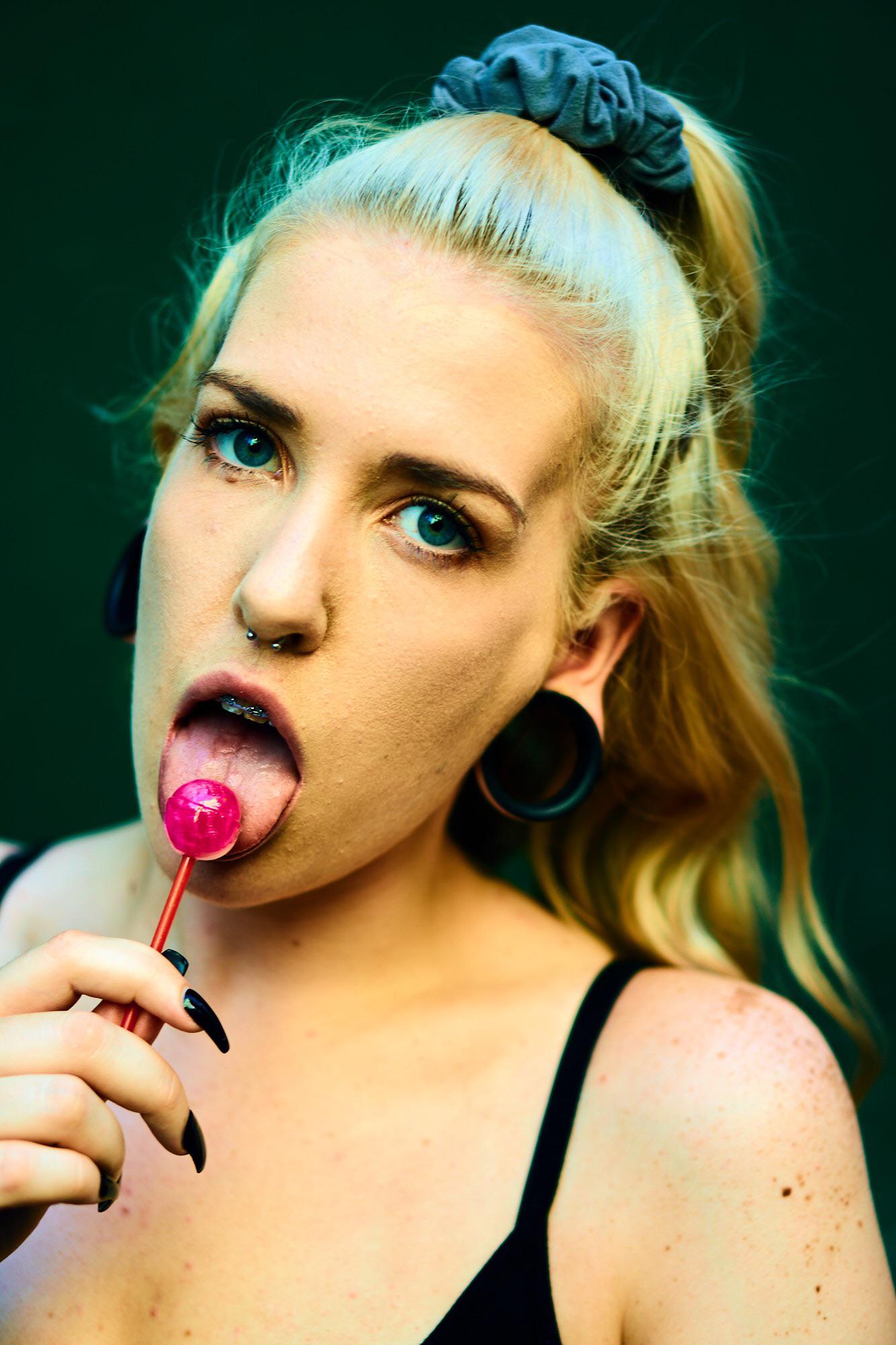 Sweet tooth 🍭 | Scrolller